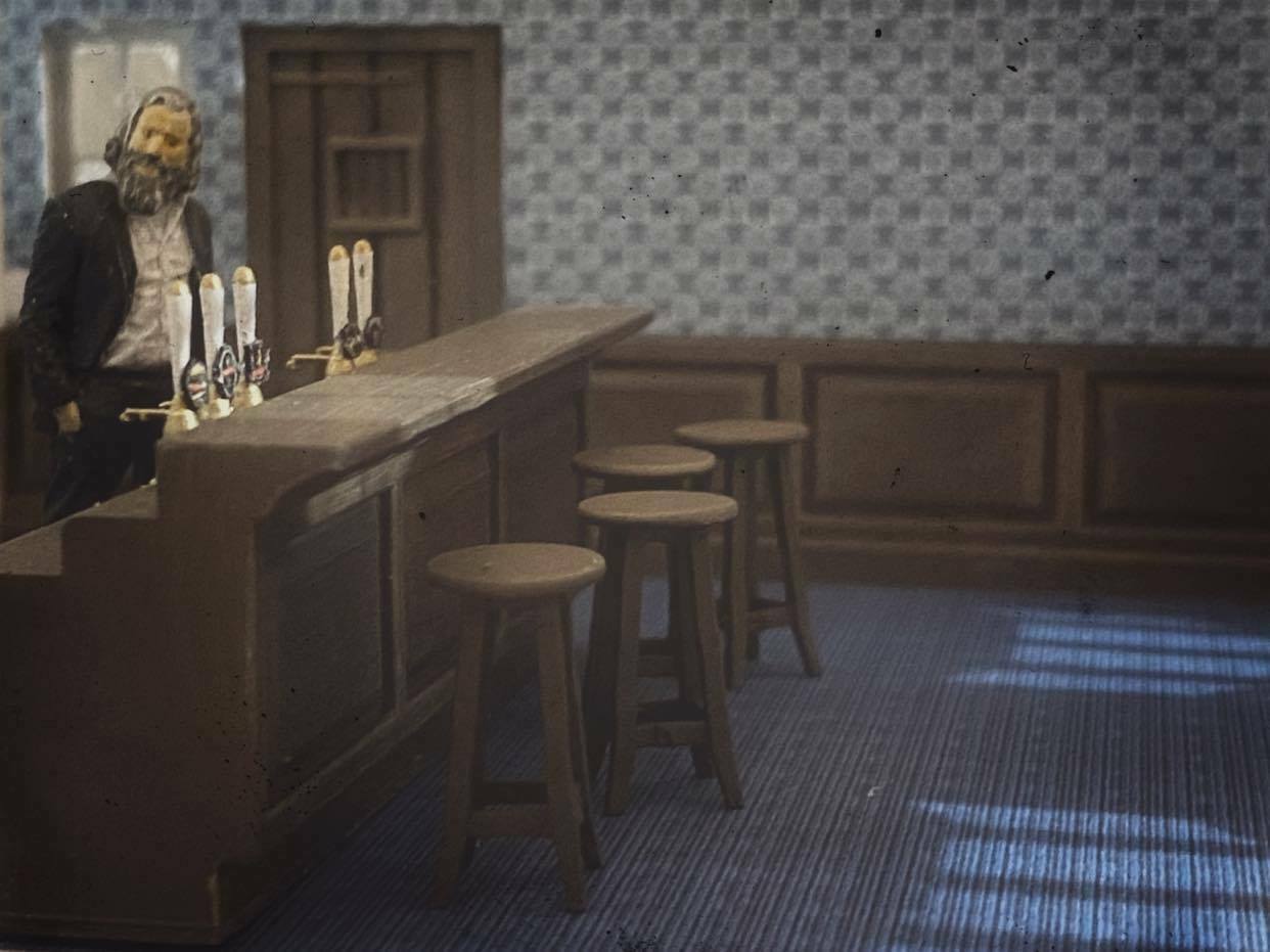 🛤️ BAR COUNTER FOR BRITISH PUB 7MM SCALE O GAUGE MODEL RAILWAY BUILDING ...