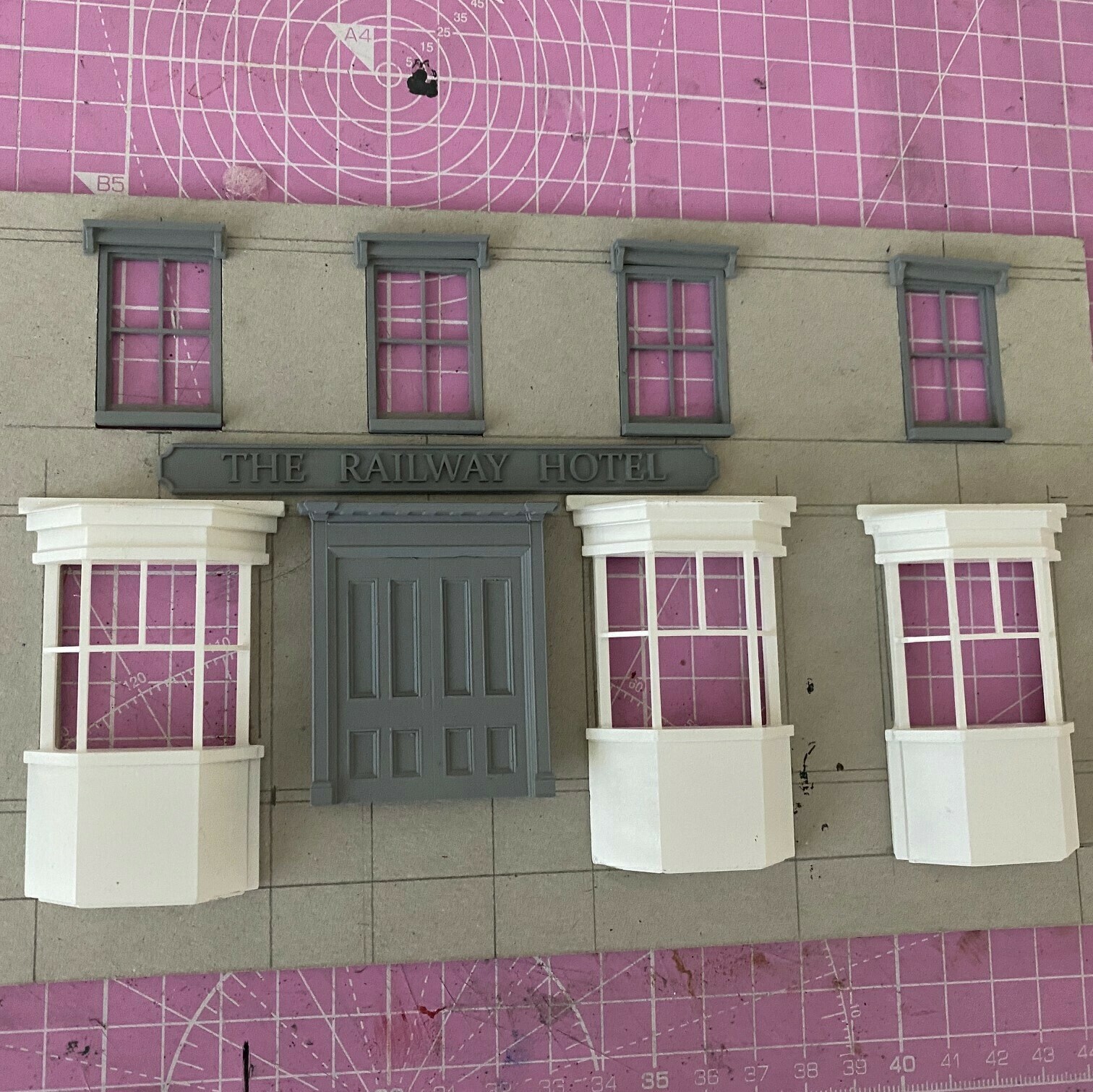 🪟 DECORATIVE STONE WINDOW LINTEL 7MM SCALE O GAUGE MODEL RAILWAY・Free ...