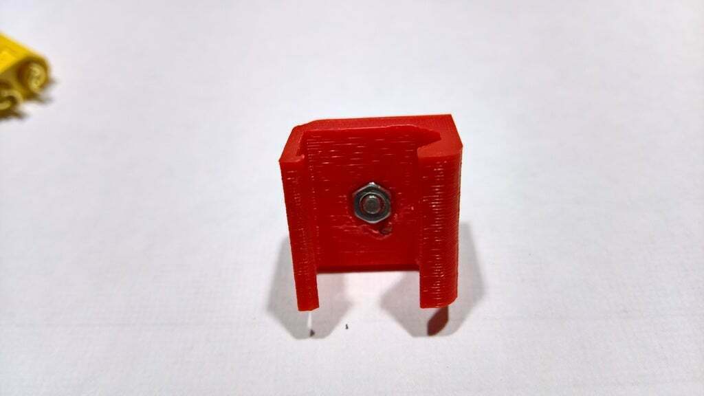 Free STL file xt60 connector retaining clips 🧞‍♂️ ・3D printable model ...
