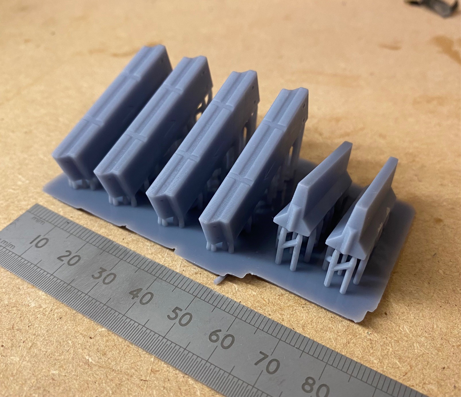 🛤️ Model Railway - Concrete Road Barriers・ STL File for 3D printing・Cults