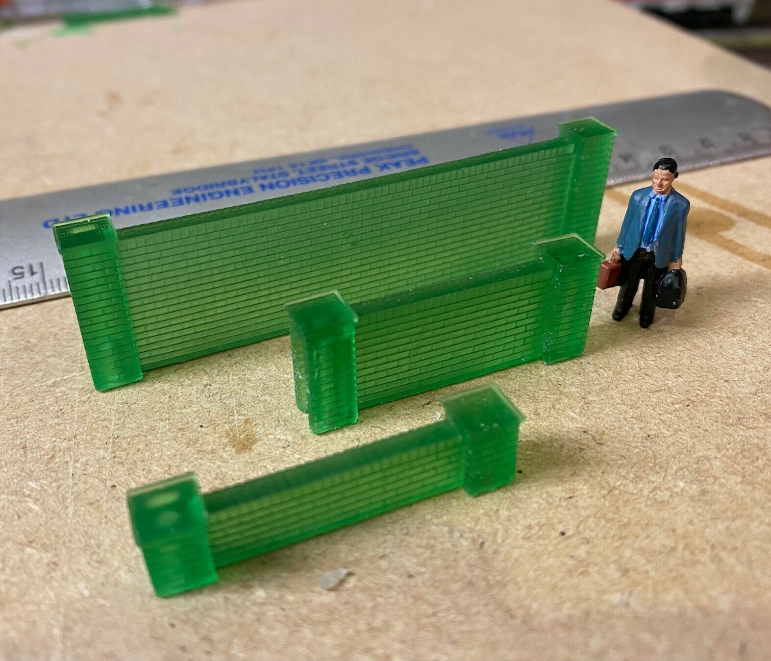 STL-Datei Modellbahn Backsteinmauer Verschiedene Höhen siehe Bilder 🎠 ...