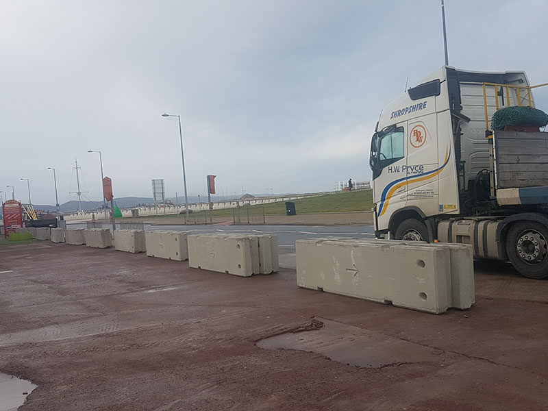 🛤️ Model Railway - Concrete Road Barriers・ STL File for 3D printing・Cults