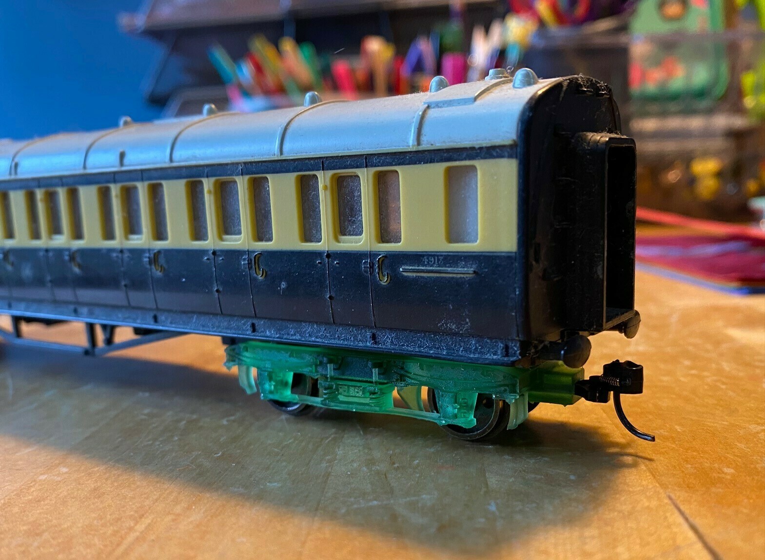 🚆 OO Hornby MK1 Coach Bogie with NEM Socket to fit older Hornby Coaches ...