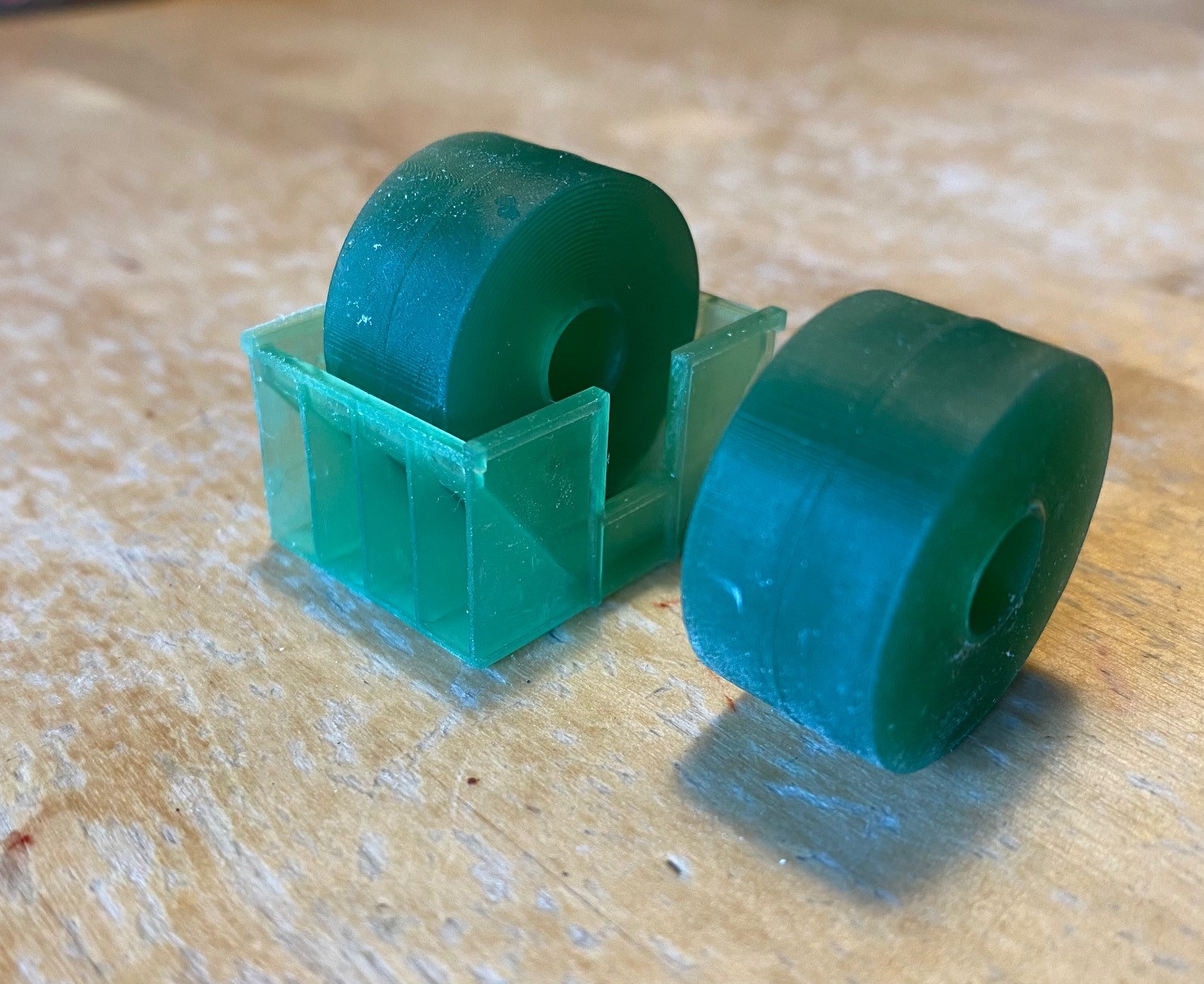 STL file Model Railway - Rolled Steel Coil and Containers 🛤️ (OBJ and ...