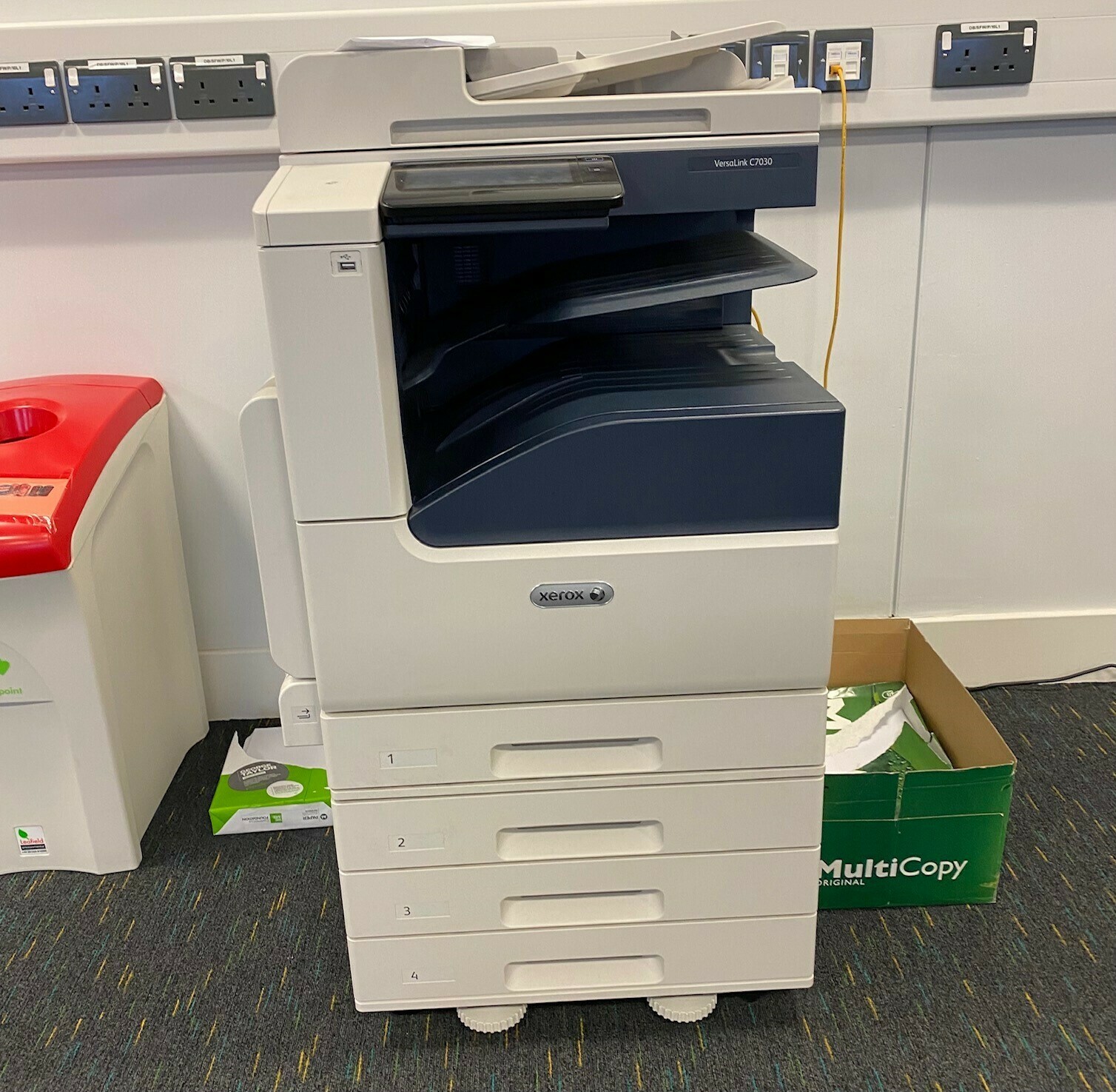 STL file Model Railway Office Photocopier Printer 🛤️ (OBJ)・Template to ...