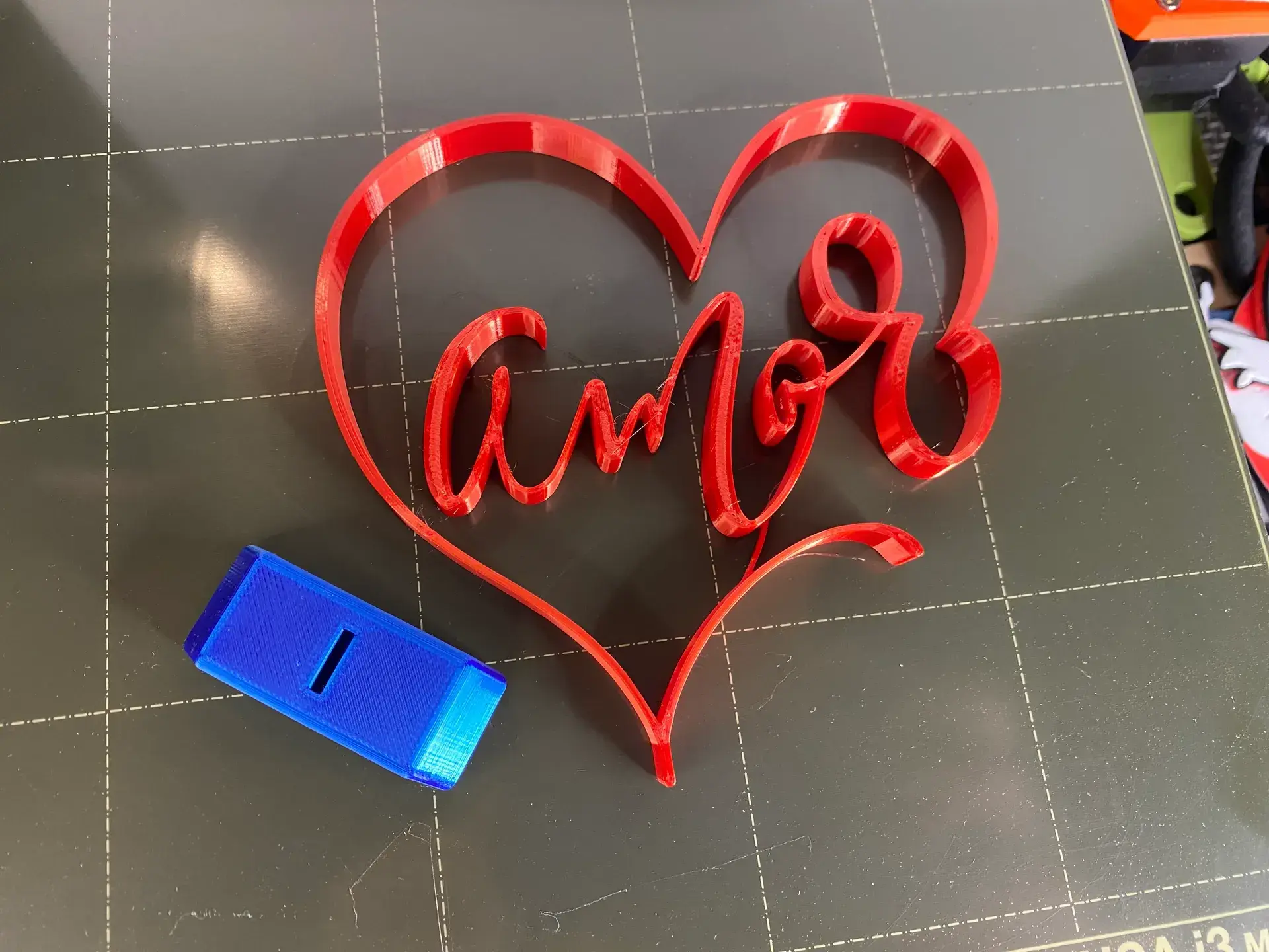 Free 3D file Valentine Heart Amor Sculpture 💜 ・3D print design to ...