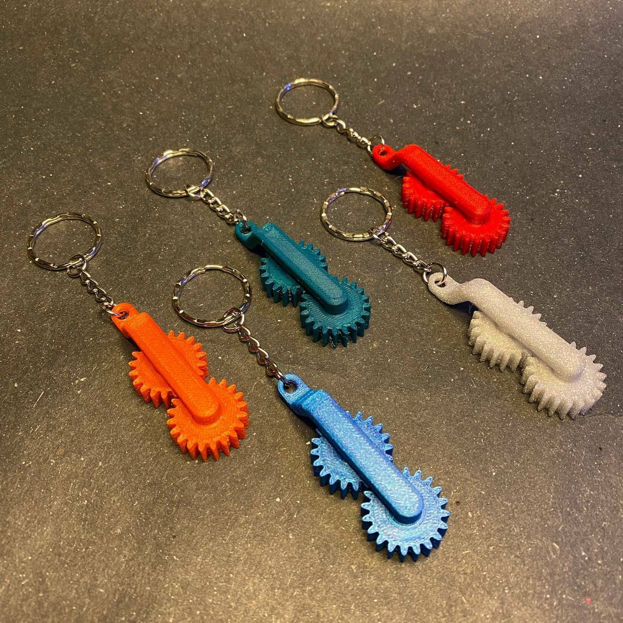 3D file Gears Keychain 🗝️ ・3D print design to download・Cults