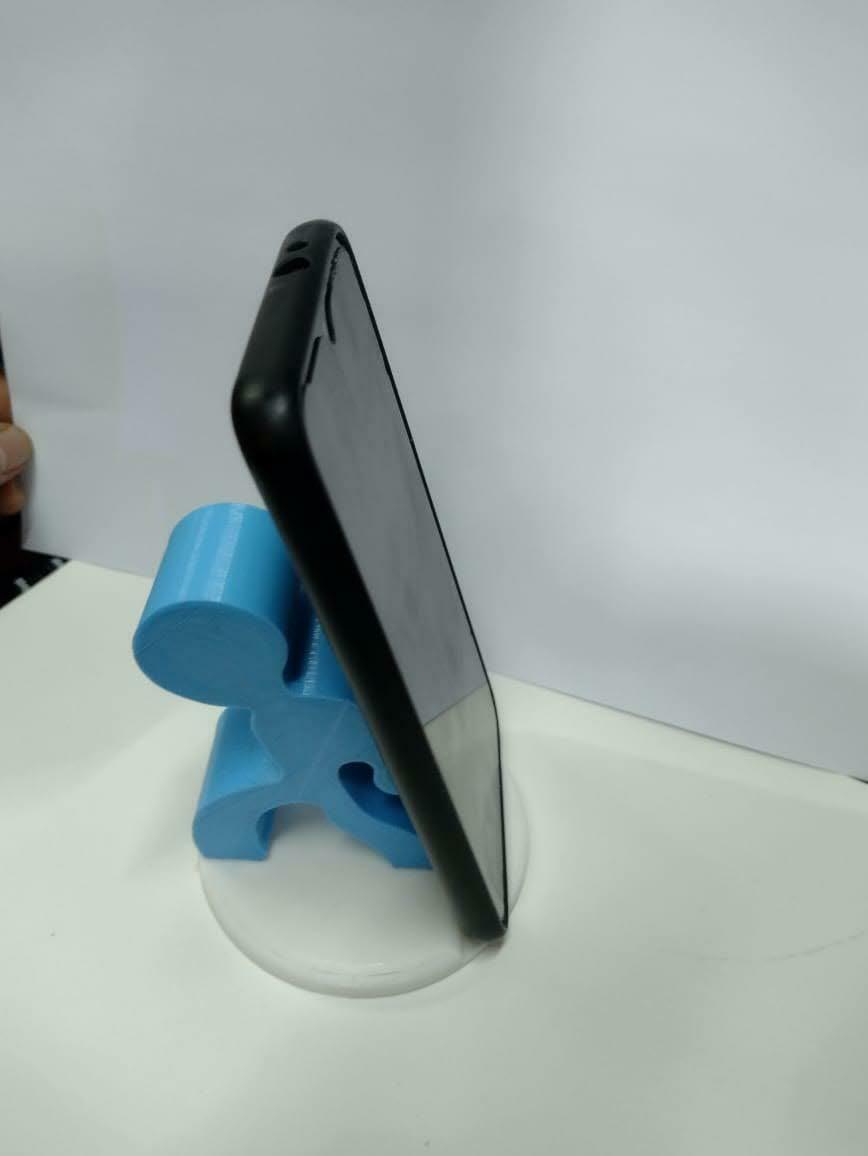 STL file cell phone holder 📞 ・3D print design to download・Cults