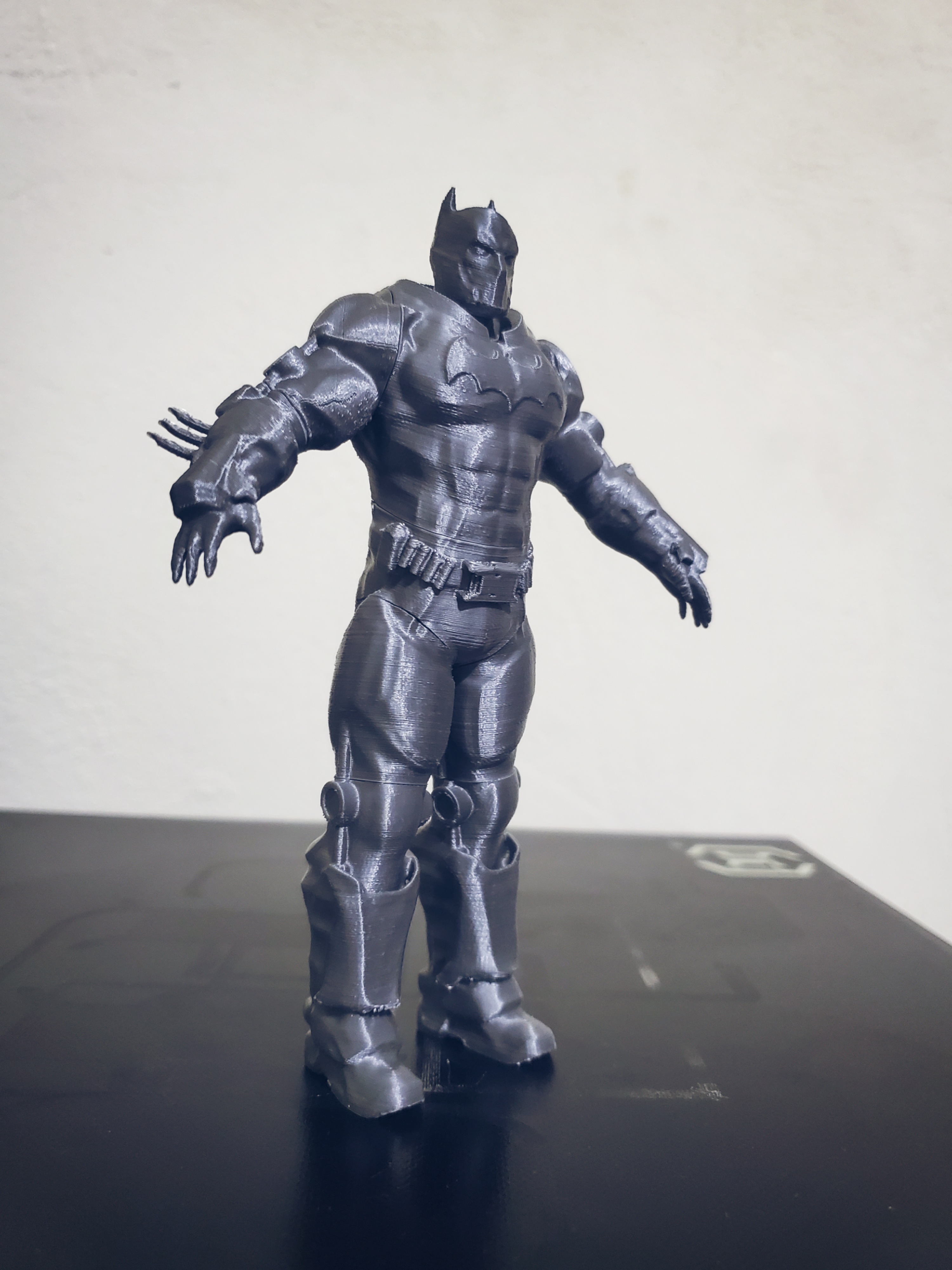 STL file Batman Hellbat Armor 🦇 ・Model to download and 3D print・Cults