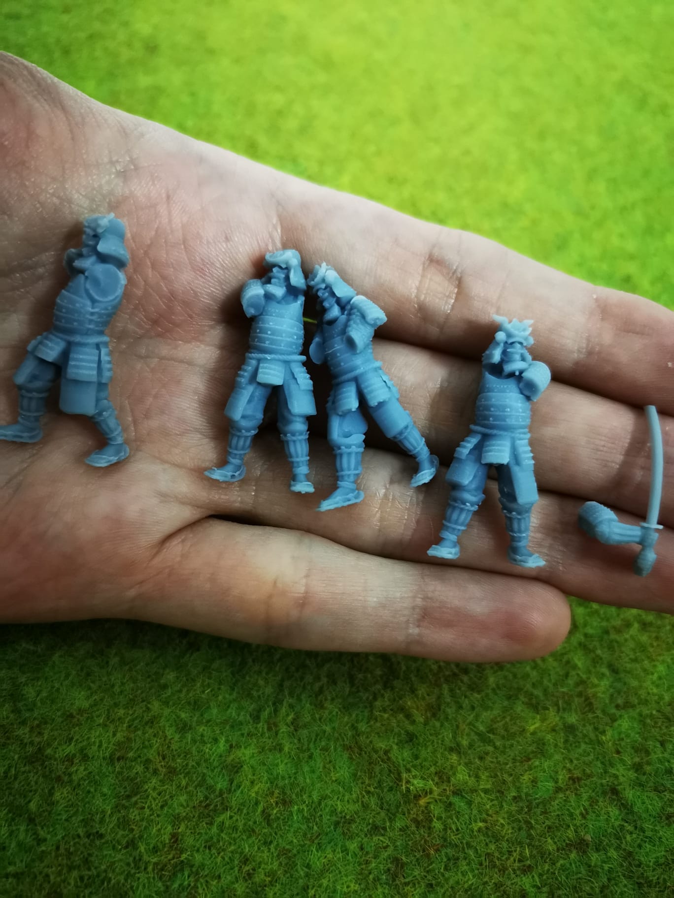 🗡️ Samurai with Katana・ STL File for 3D printing・Cults