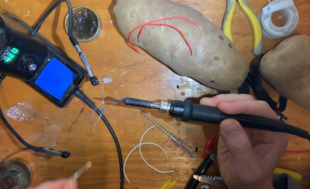 Free 3D file PotatOS (GladOS from Portal as a Potato) 🥔 ・Model to ...