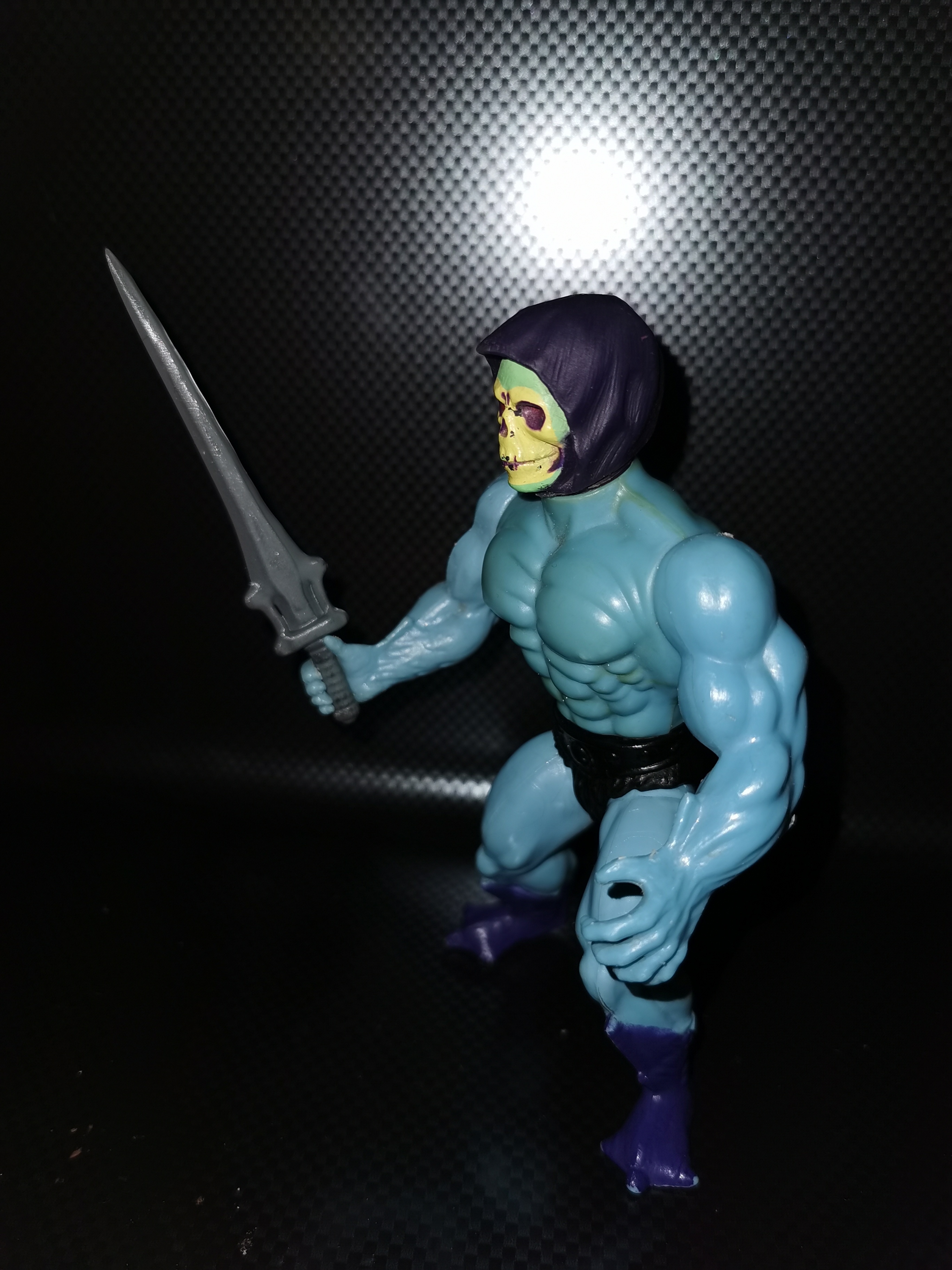 OBJ file Motu Weapon Sword 🔫・3D printable model to download・Cults