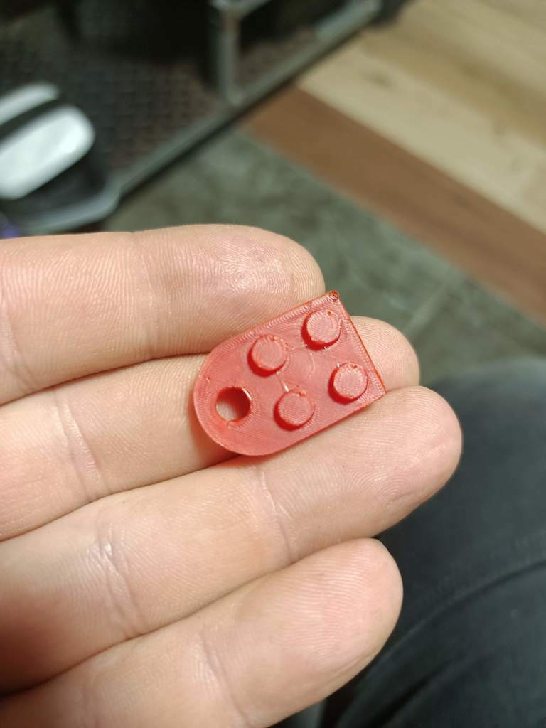 Free 3D file Jointed Heart Keyring like L e g o 💜 ・3D print design to ...