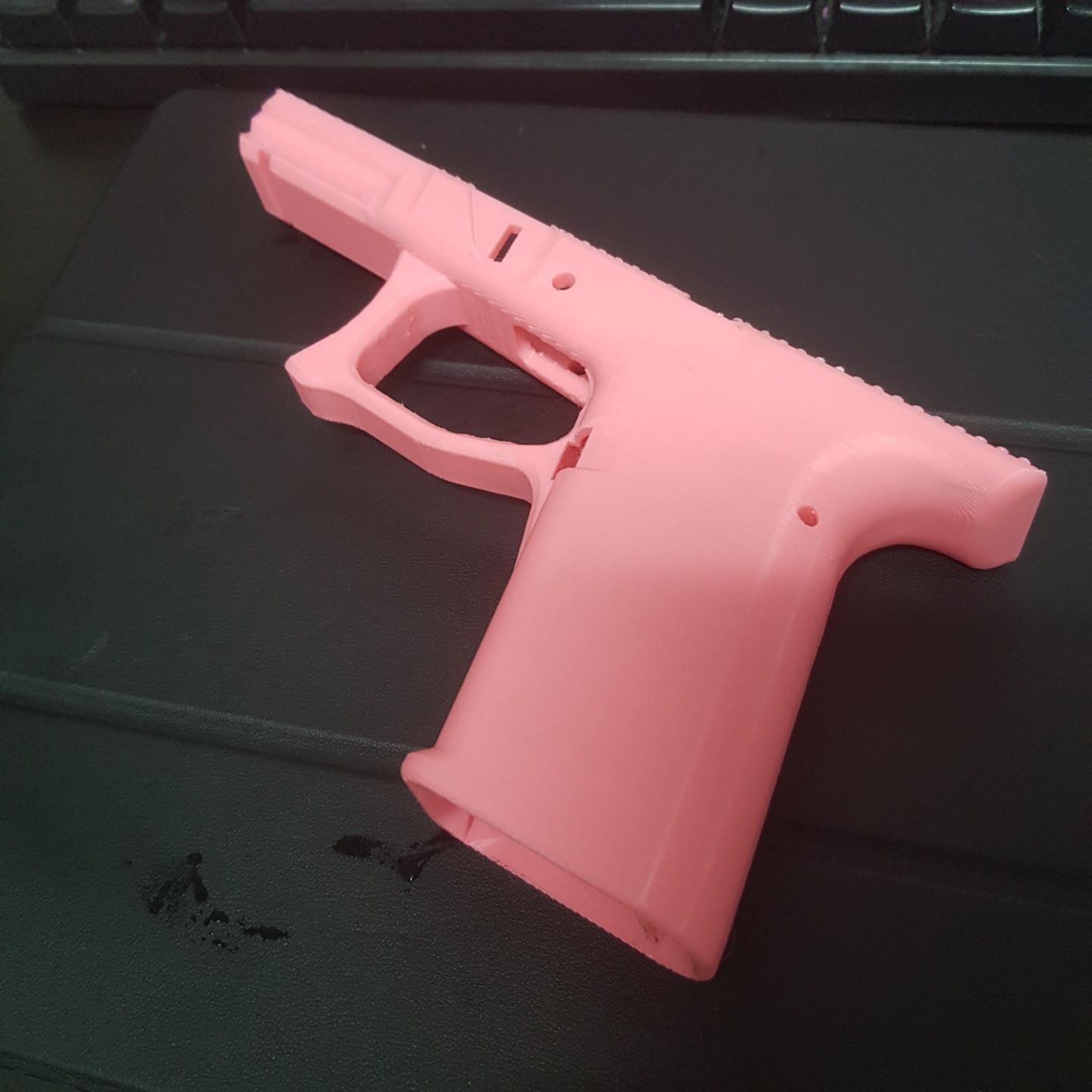 🔫 Airsoft WE tech G19 Gen3 Frame・ STL File for ・Cults