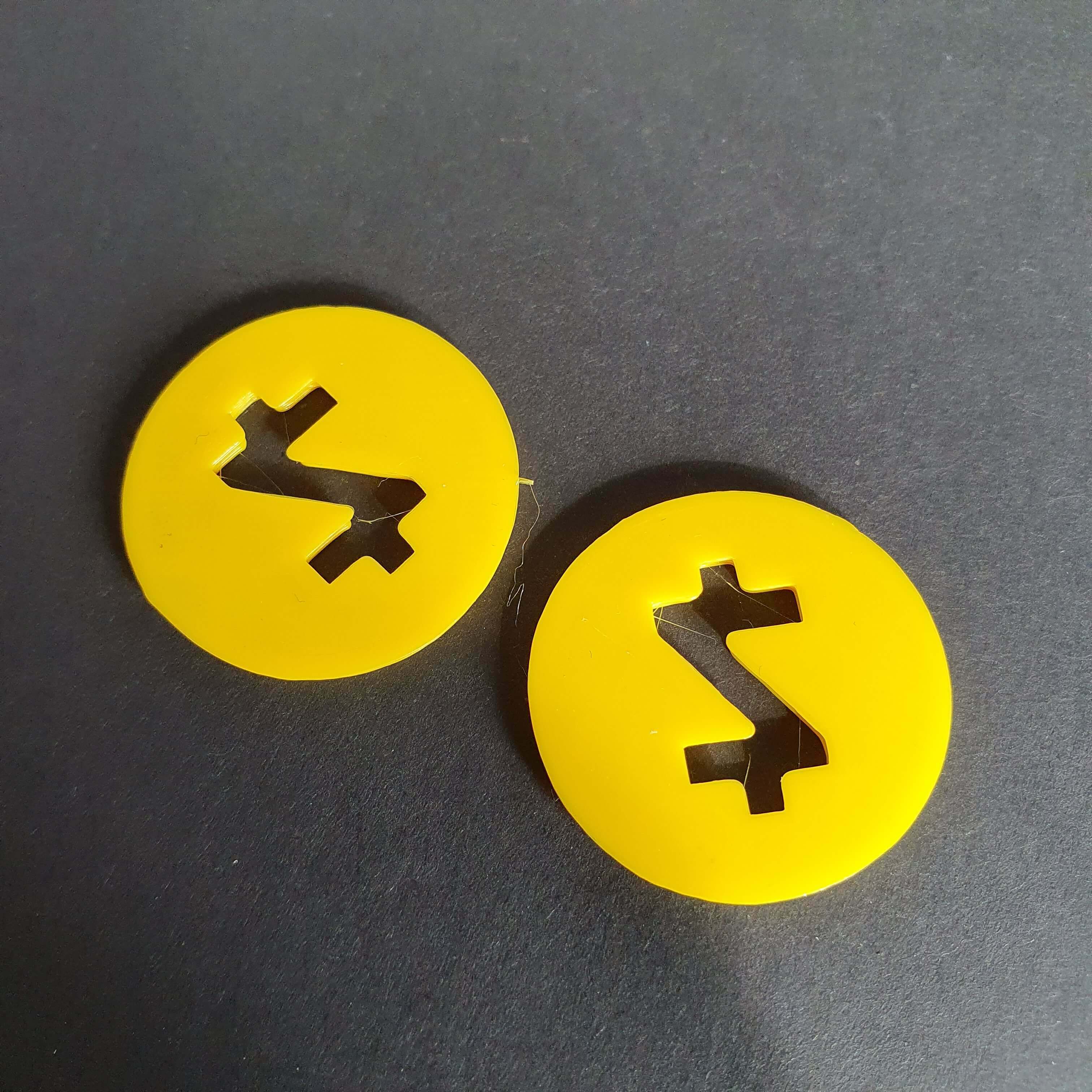 Free STL file Crypto coins pack 2x Bitcoin, Litecoin, Etherium, Ripple ...