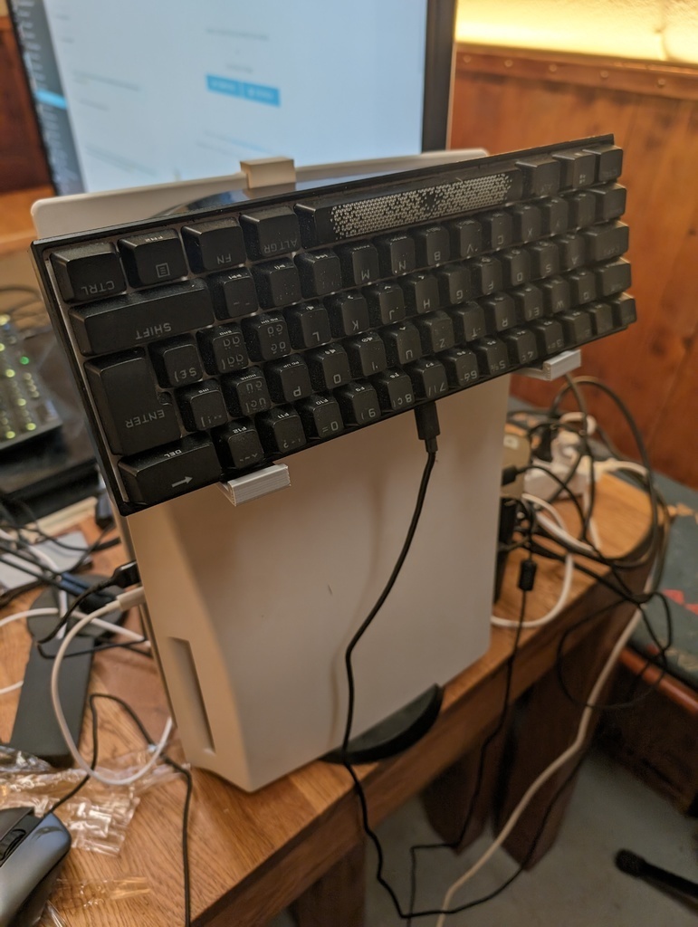 Free 3D file Playstation 5 keyboard hook 🎮・3D print object to download ...