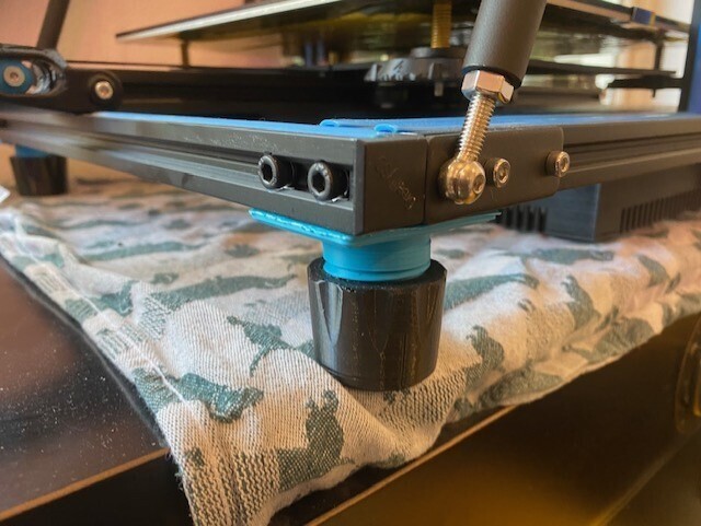 🖨️ Raised 3d printer feet - with F3d File・Free STL File for ・Cults