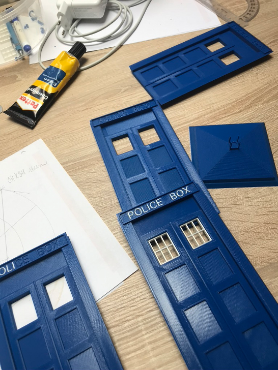 Archivo STL Lámpara Tardis 🏠 ・Design para impresora 3D para descargar・Cults