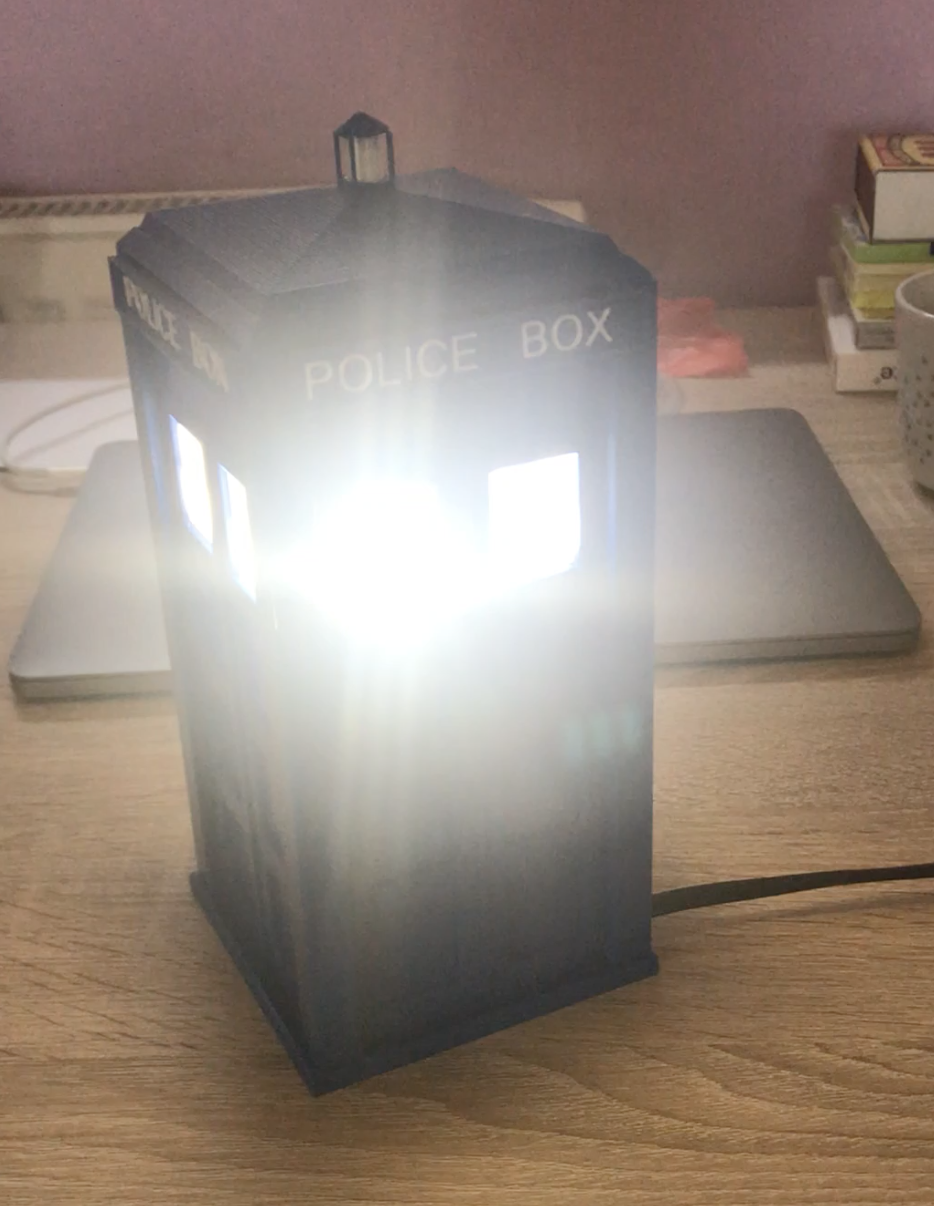 Archivo STL Lámpara Tardis 🏠 ・Design para impresora 3D para descargar・Cults