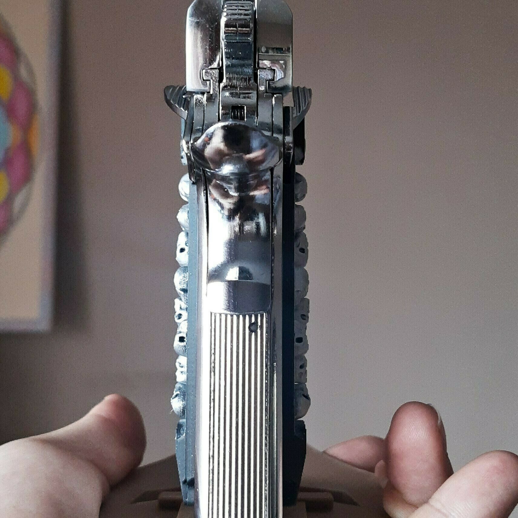 Fichier 3D Grips Colt 1911 crâne en forme moderne 🔫・Objet imprimable en ...