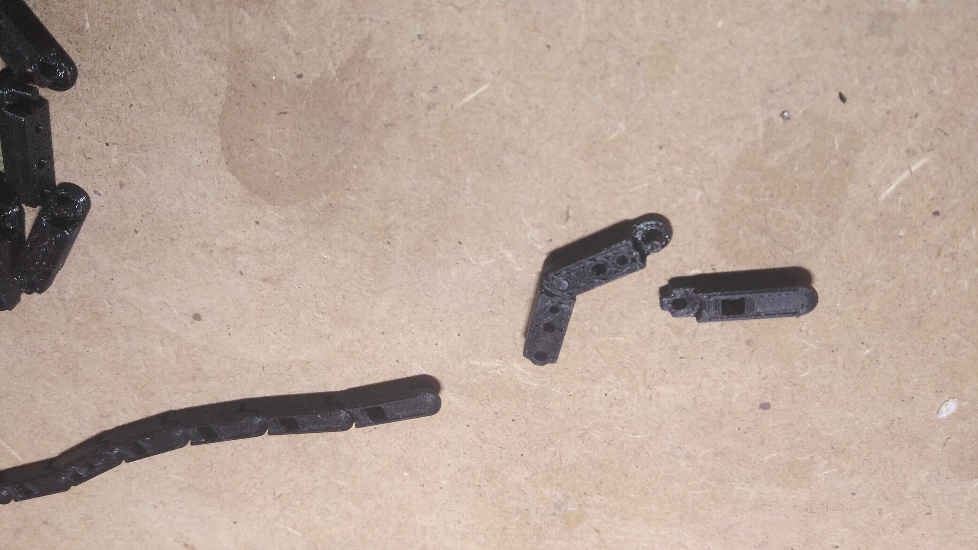 🧲 Magnetic chain for movement in scale models・Archivo STL para ・Cults