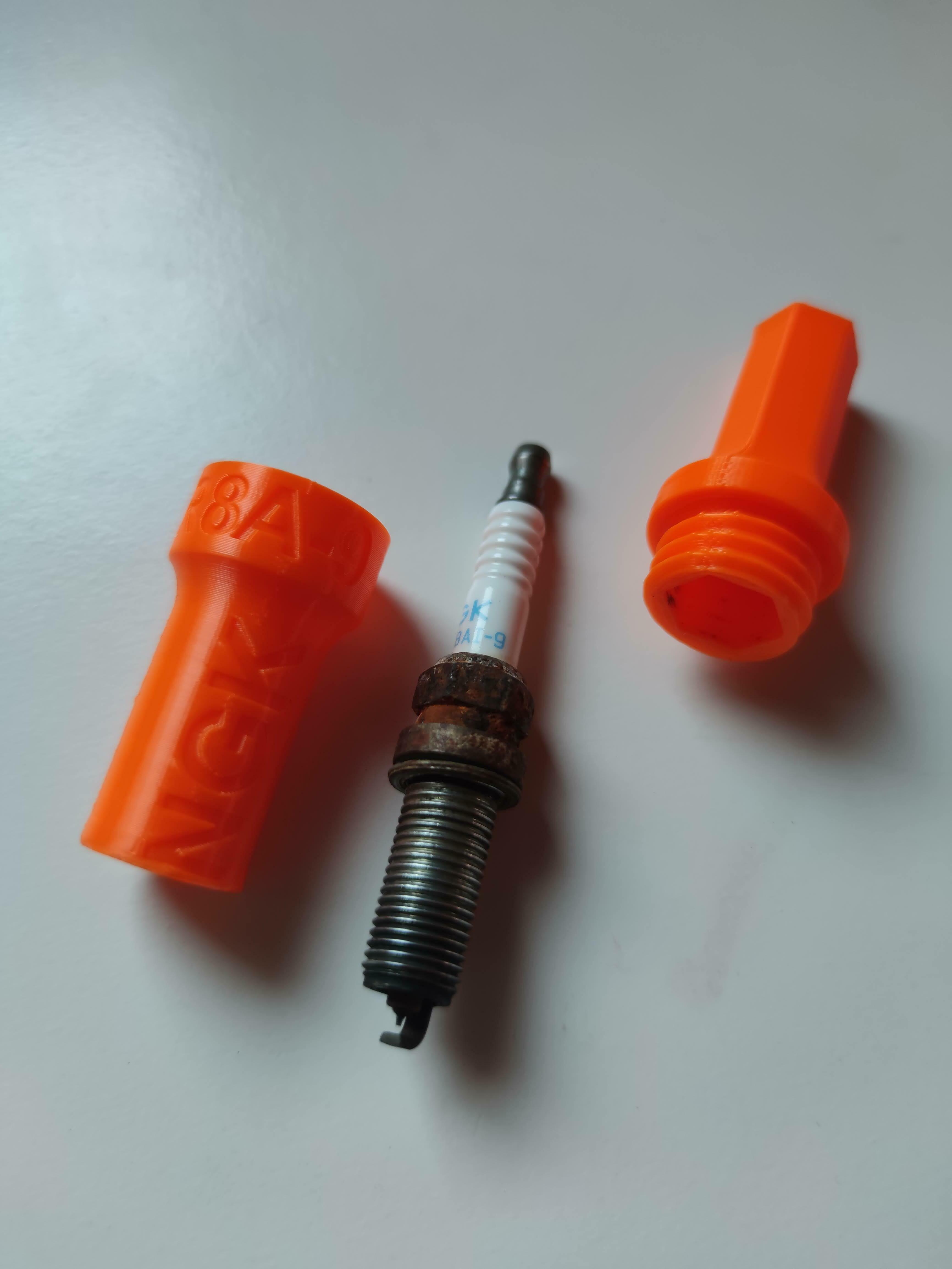 STL file KTM - NGK LKAR8A-9 spark plug waterproof case 🔌・3D printing ...