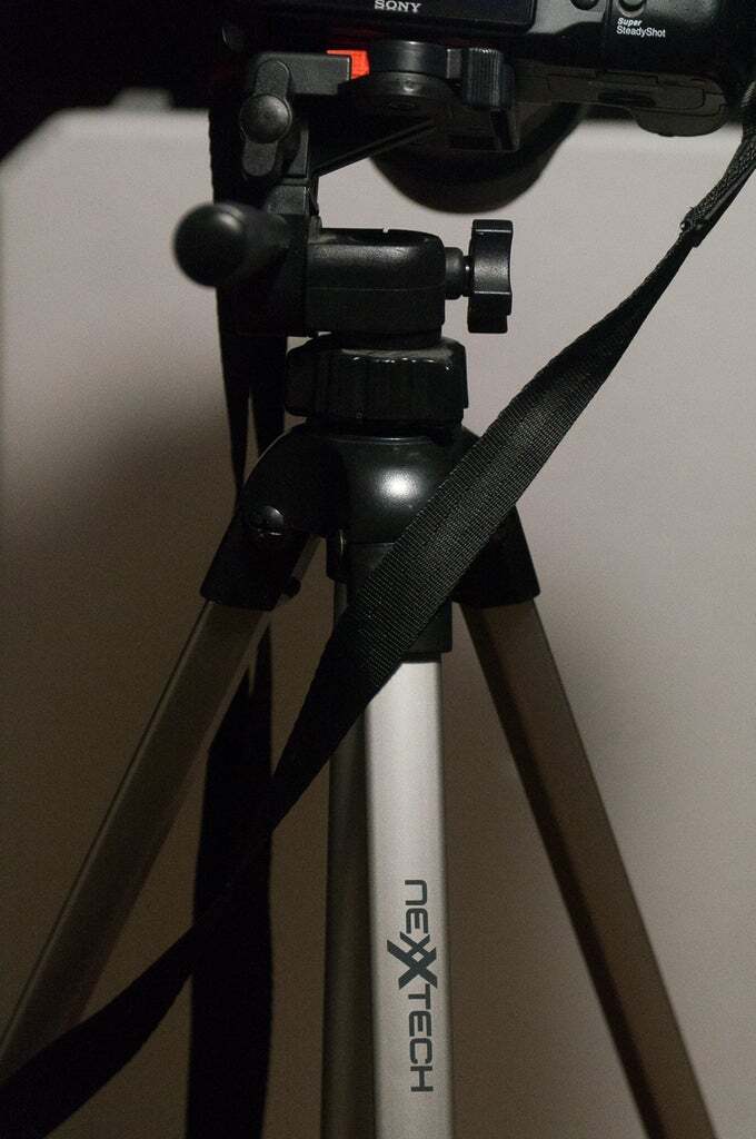 Free STL file Nexxtech Tripod plate 📷 ・3D printer model to download・Cults