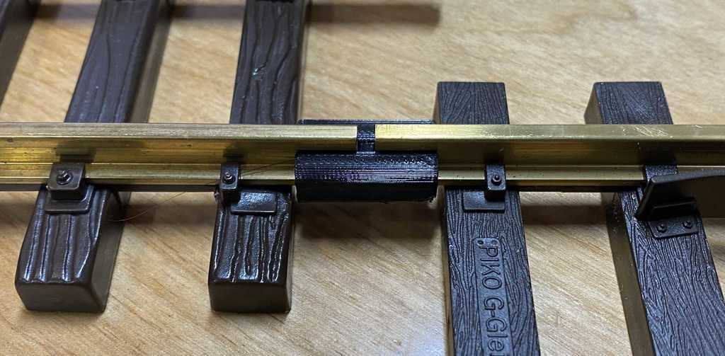 🚆 LGB G-Scale Insulated Track Joiner・Free 3D File for ・Cults