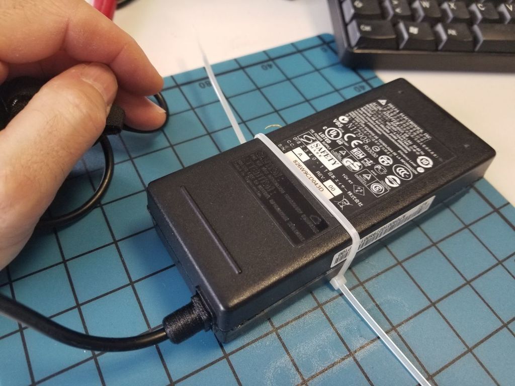 Free 3D file PC power supply cable output 🔌 ・3D printing idea to ...