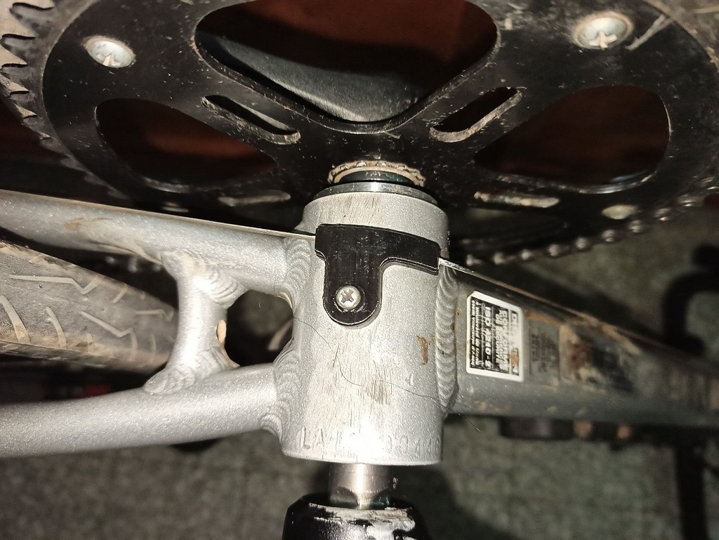 🔌 Bottom bracket cable guide・Free STL File for ・Cults