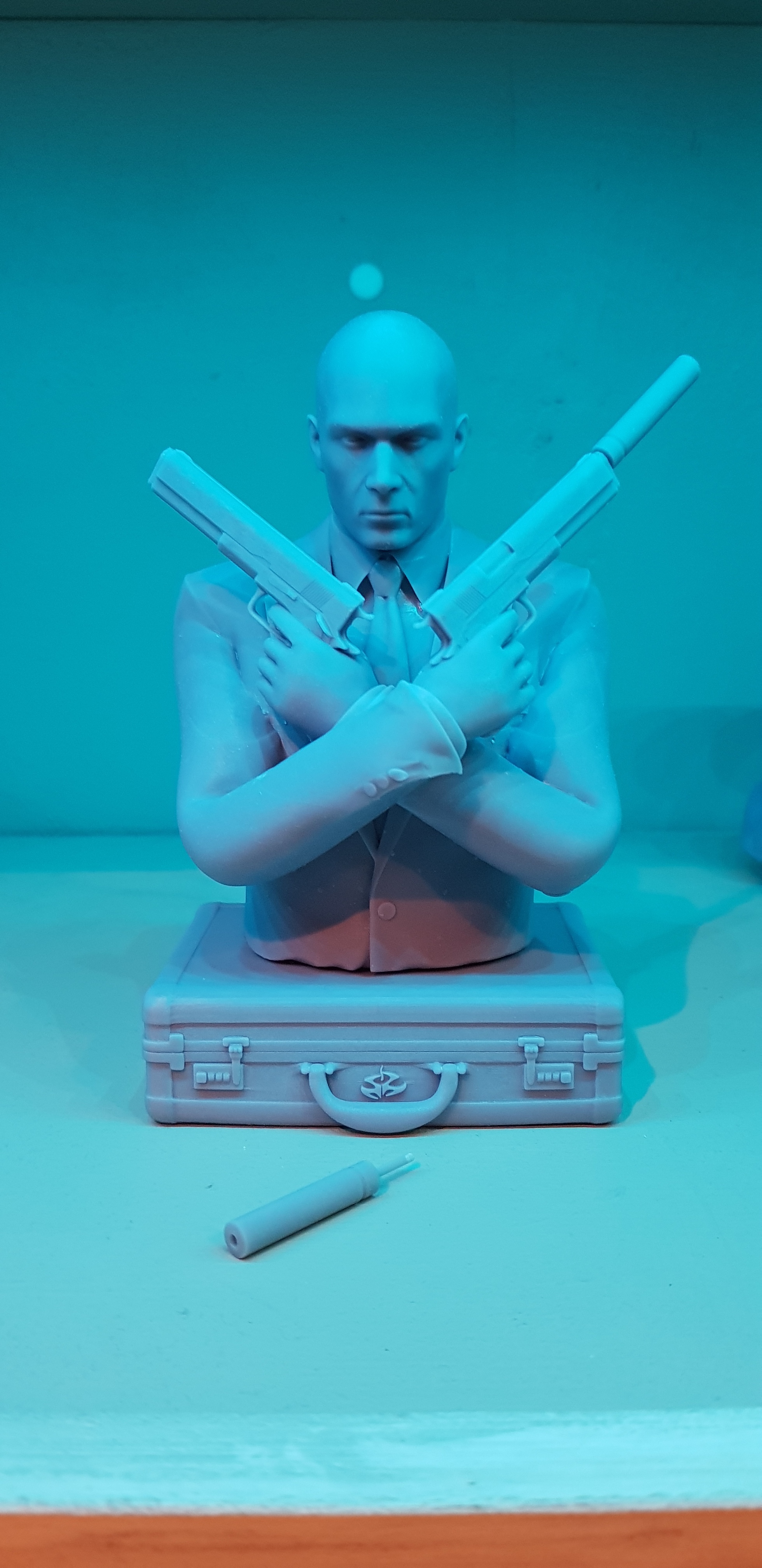 STL file Hitman 47 💼 ・3D printer design to download・Cults