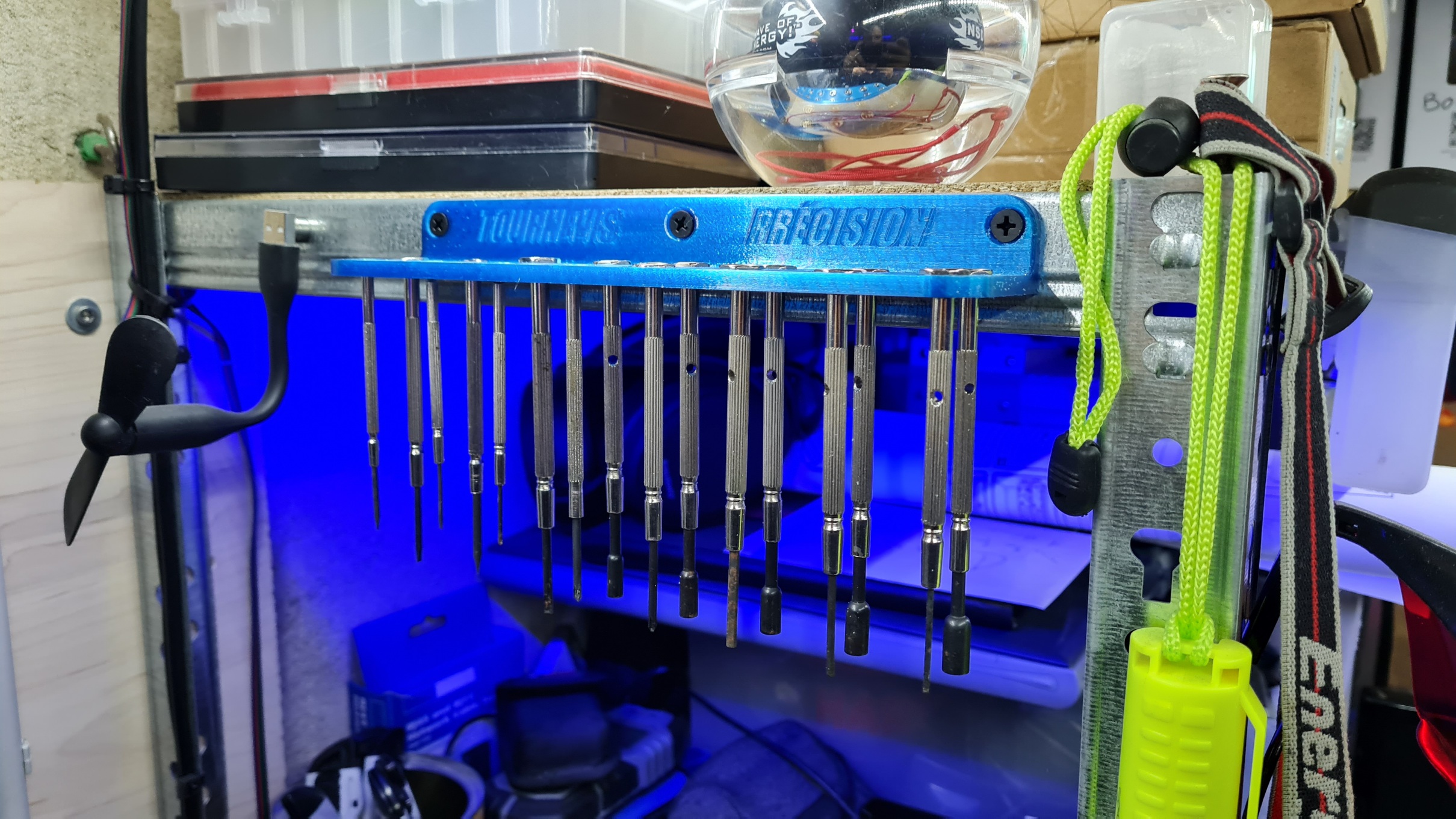 STL file PRECISION SCREWDRIVER HOLDER 🪛 ・3D print design to download・Cults