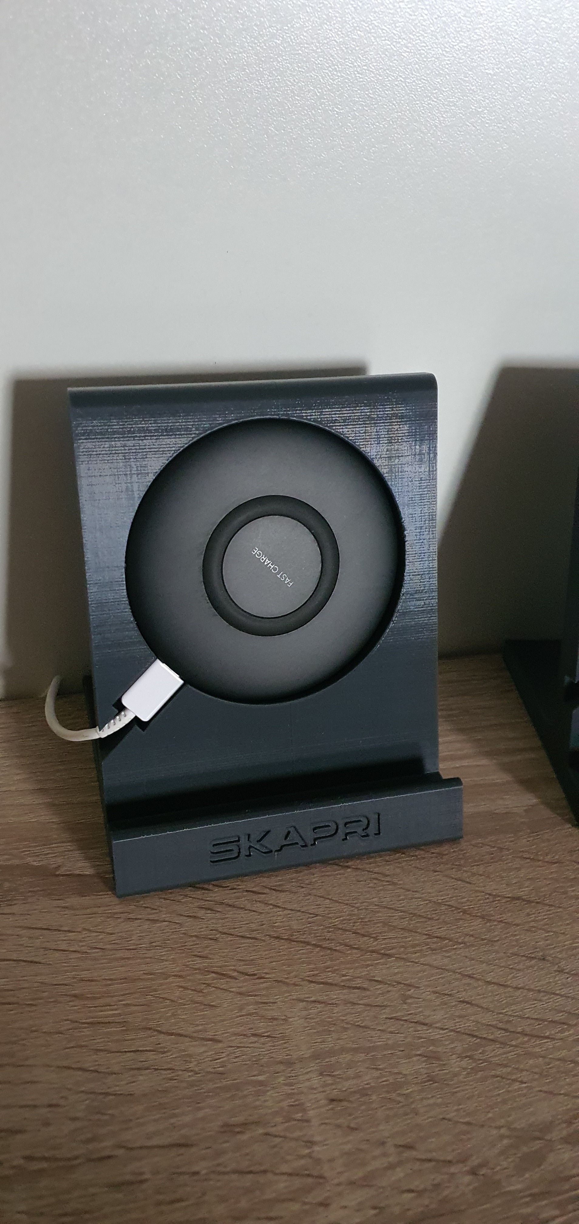 STL file Samsung EP-P1100 Induction Charger Stand 📱 ・3D printer design ...