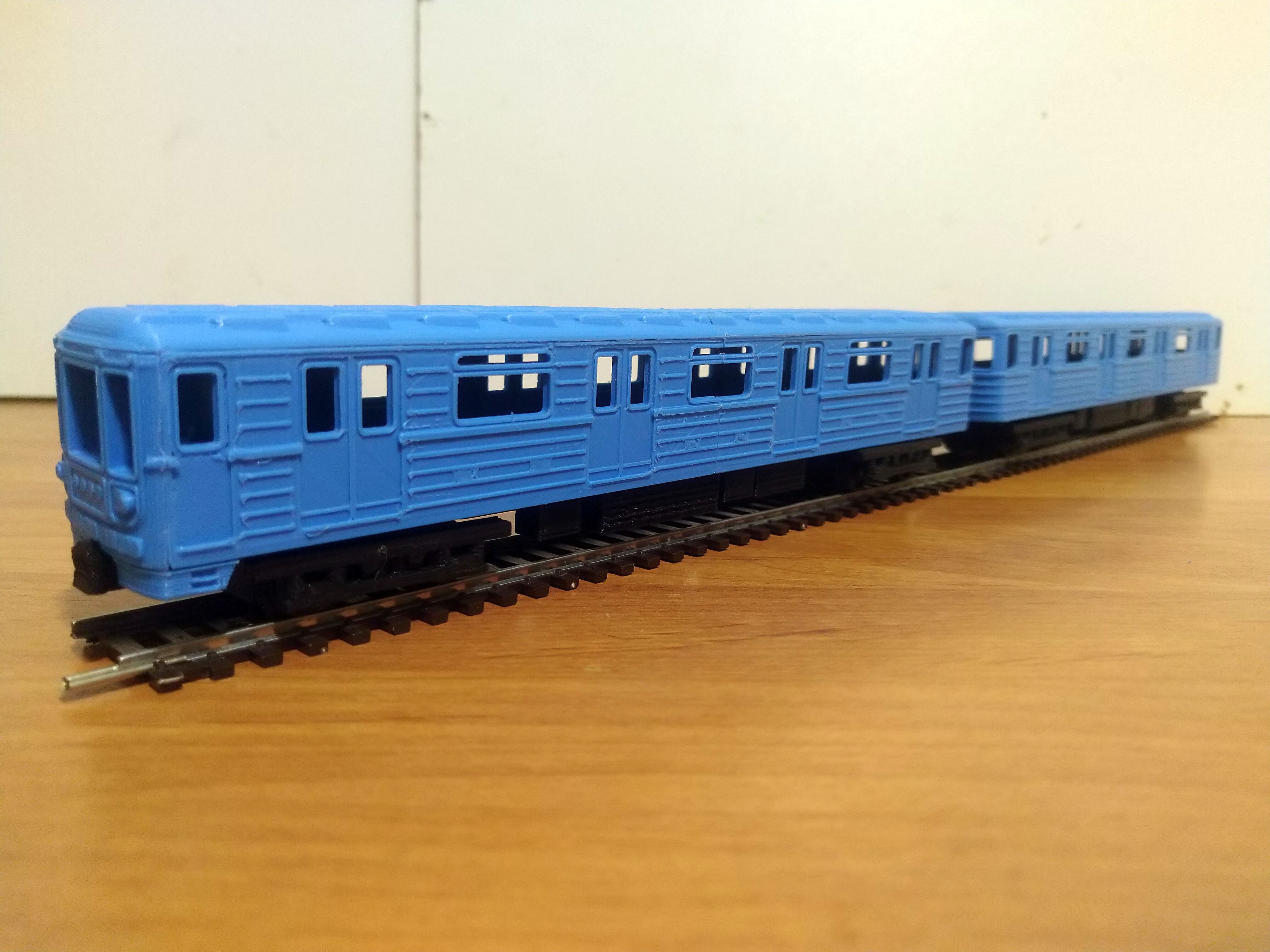 🚇 Russian metro cars 81-717 and 81-714 (scale 1/87)・ 3D File for ・Cults