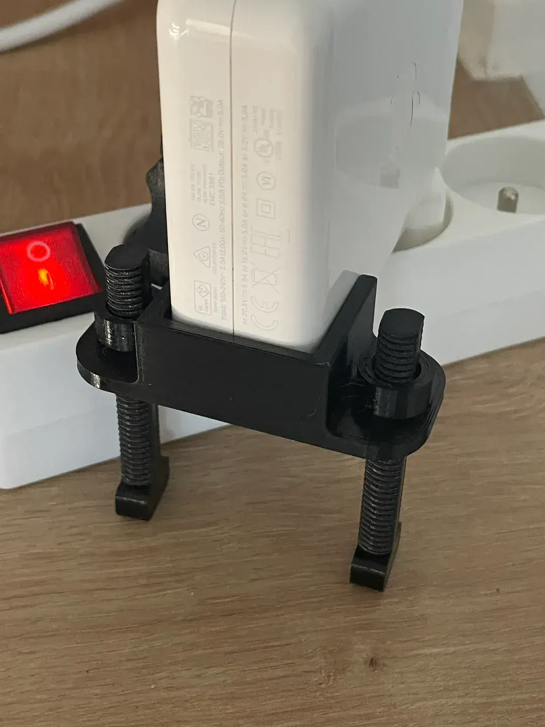 Free 3D file Macbook adjustable power brick support 💻 ・3D print model ...