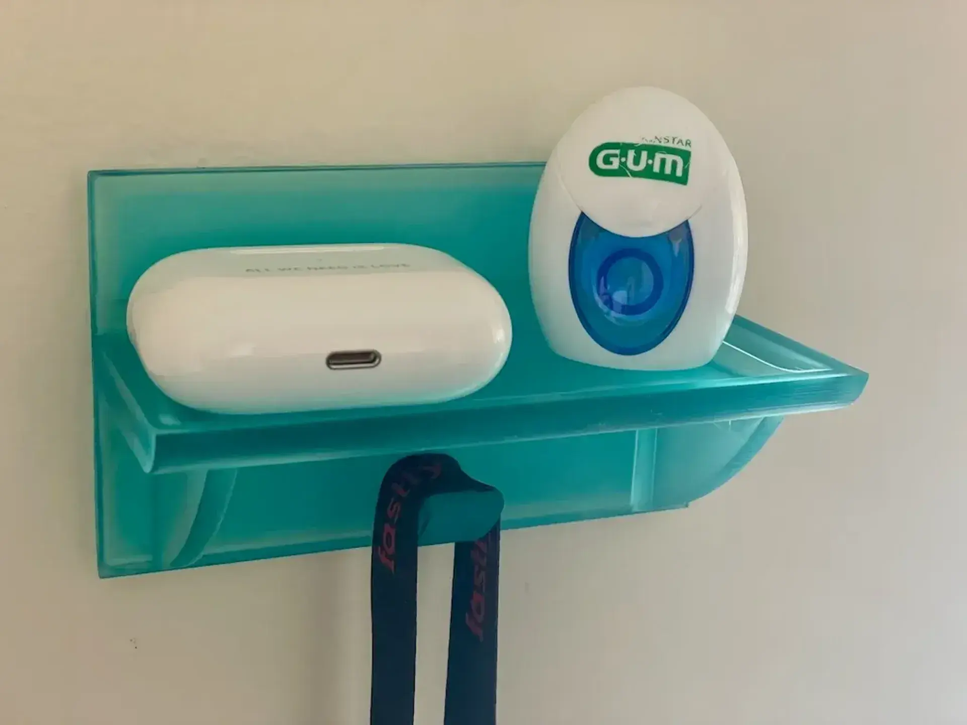 Free 3D file Tiny shelf and key strap holder 🔑 ・3D printing design to ...