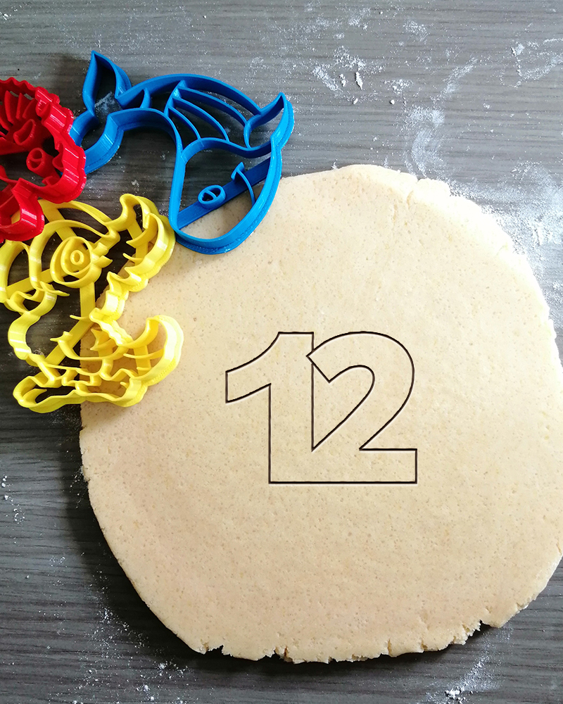 STL file Number 12 Cookie Cutter 🍪 ・3D printable model to download・Cults