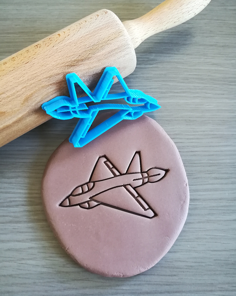 STL file Jet Cookie Cutter 🍪 ・3D printer design to download・Cults