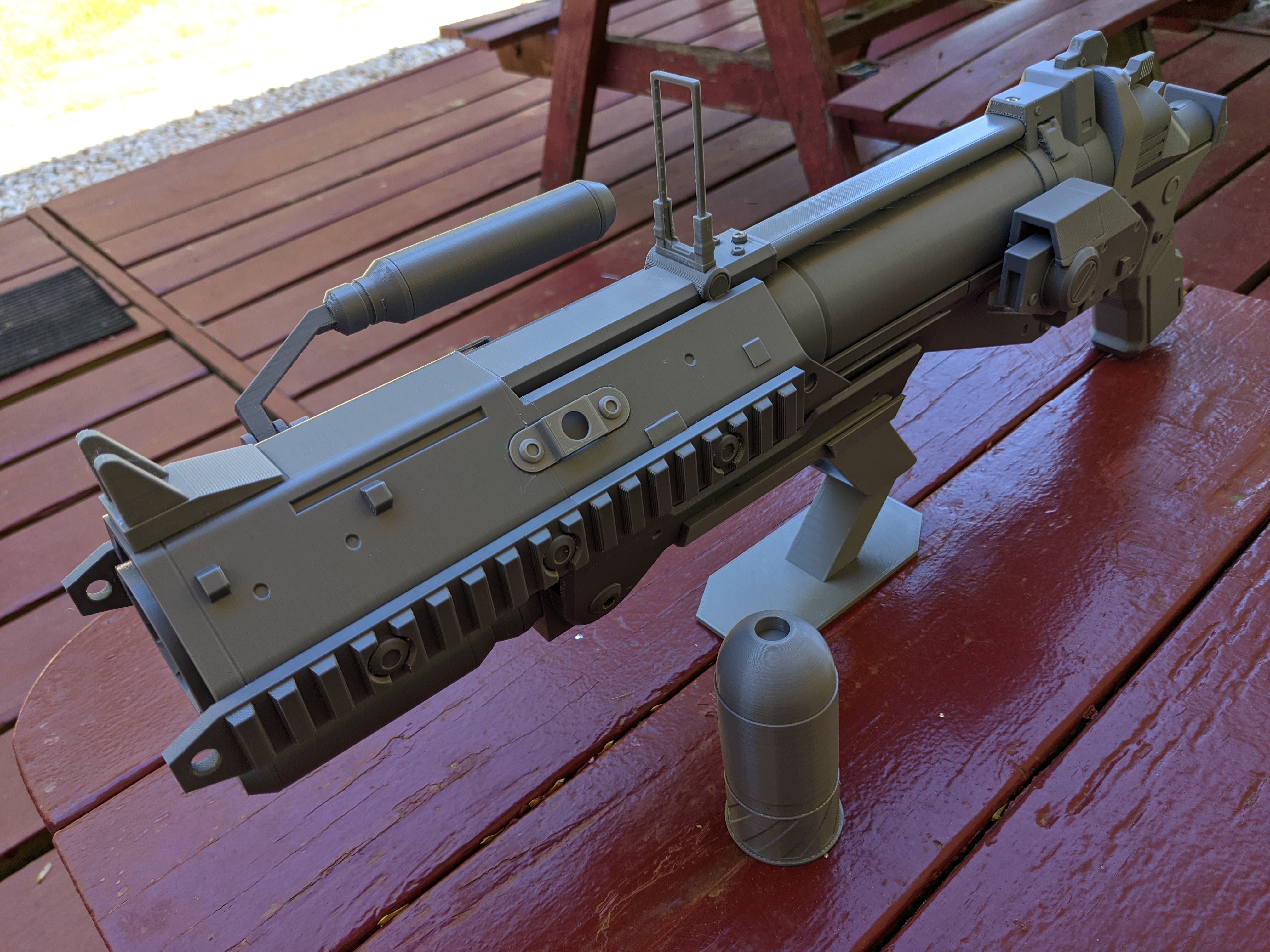 3D printing Halo Reach Grenade Launcher prop・Cults