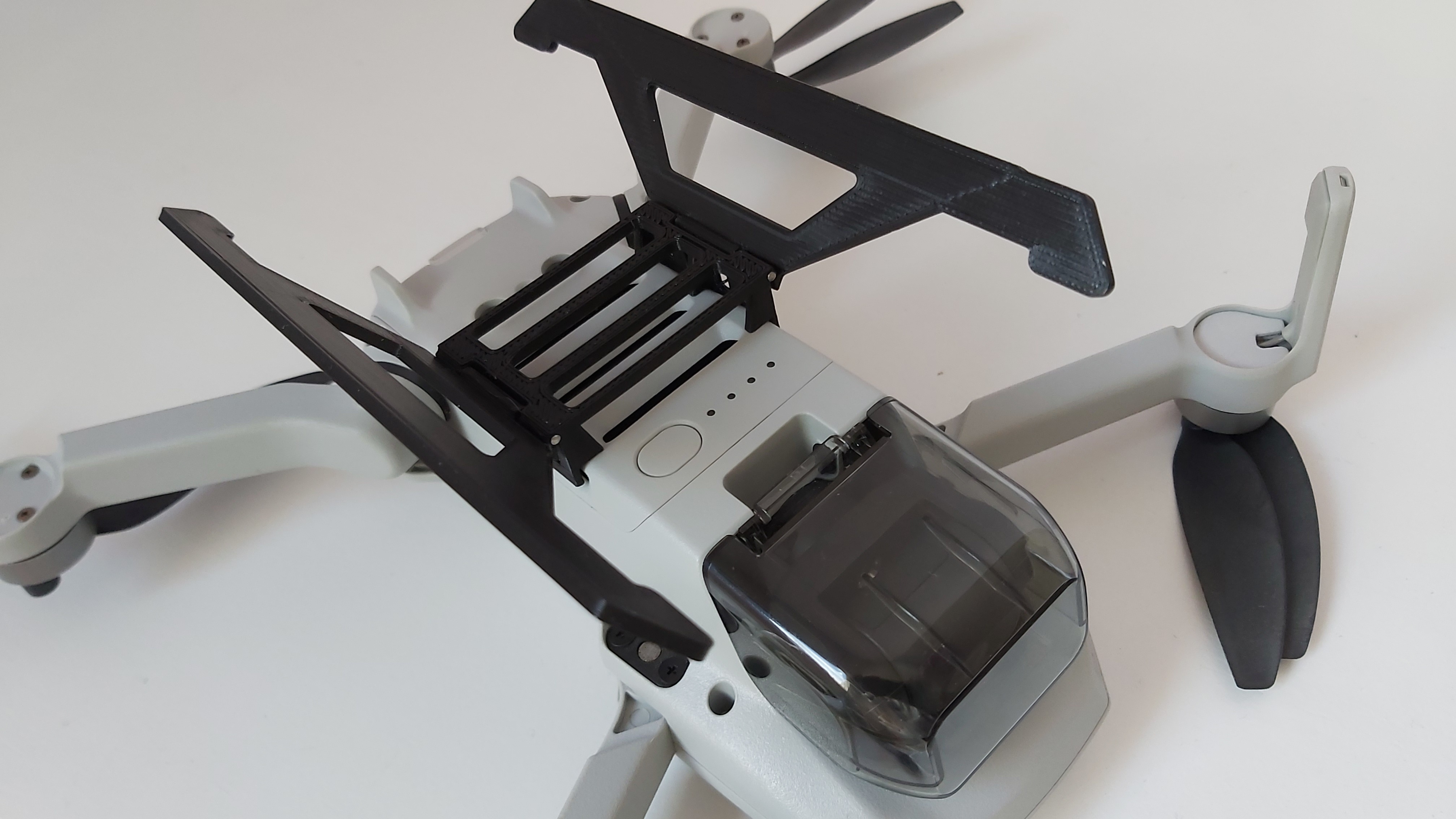 STL file Foldable landing gear for Mavic Mini 1 and Mavic Mini 2 🛬 ・3D ...