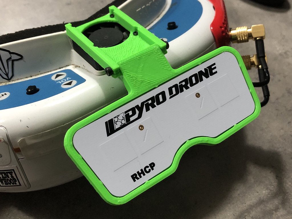 3D-Datei PYRODRONE PYROPATCH 5.8G DUAL PATCH ANTENNE FÜR FATSHARK 🚁 ...