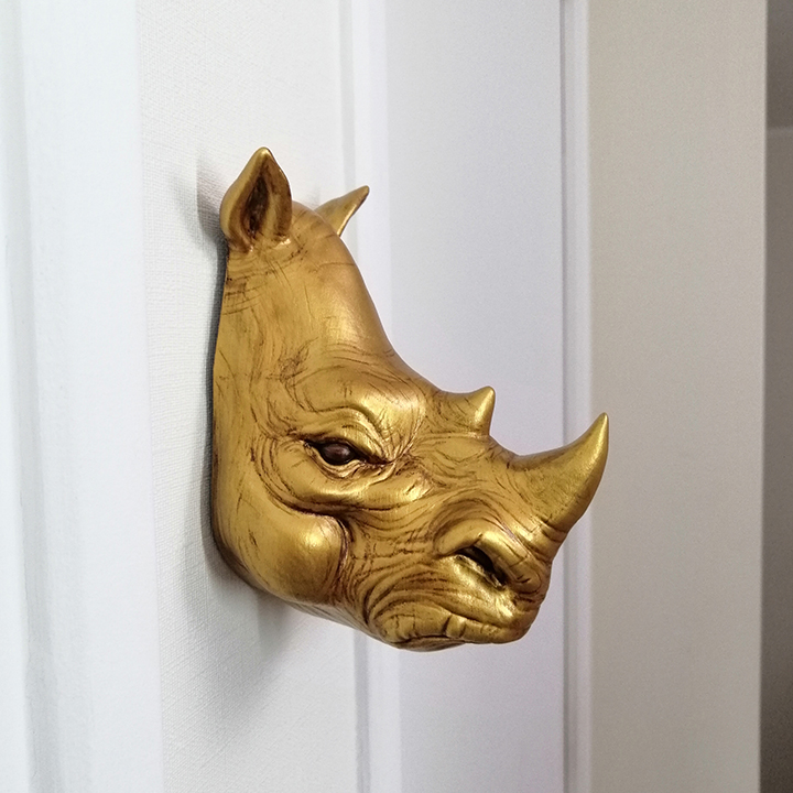 STL file Rhinoceros wall hanging 🦏 ・3D print model to download・Cults
