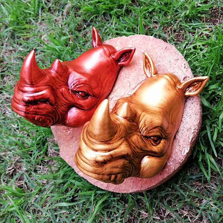 STL file Rhinoceros wall hanging 🦏 ・3D print model to download・Cults