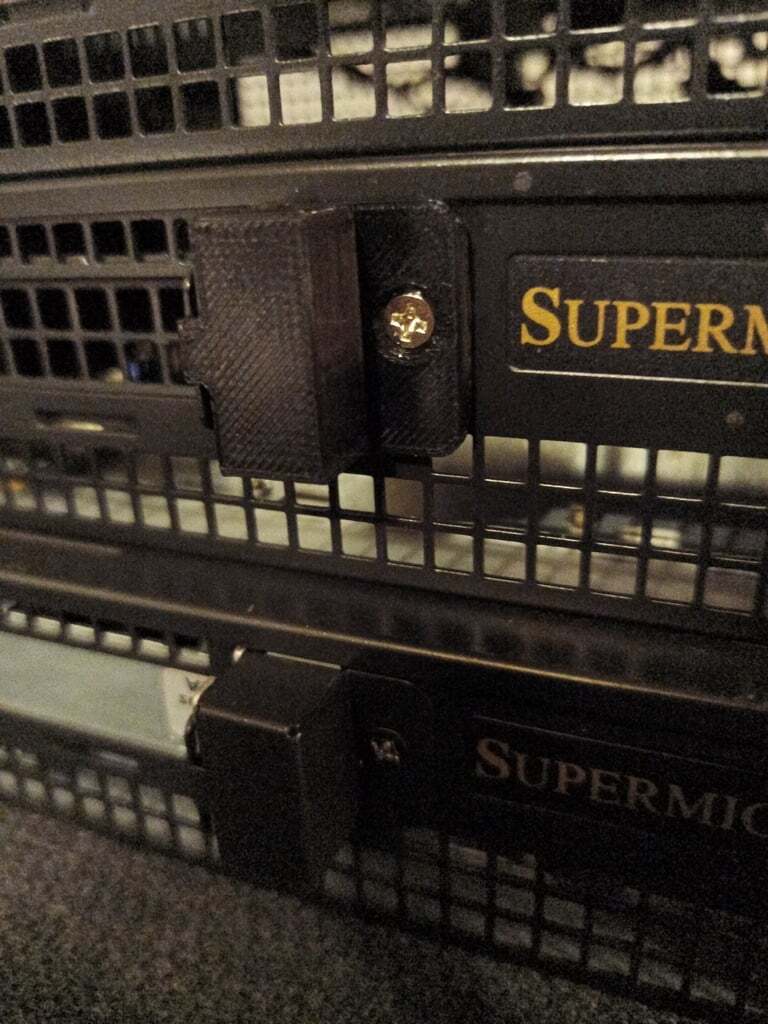 Free 3D file Supermicro CSE-505-203B PCIe Bracket Retainer 🖥️ ・3D ...