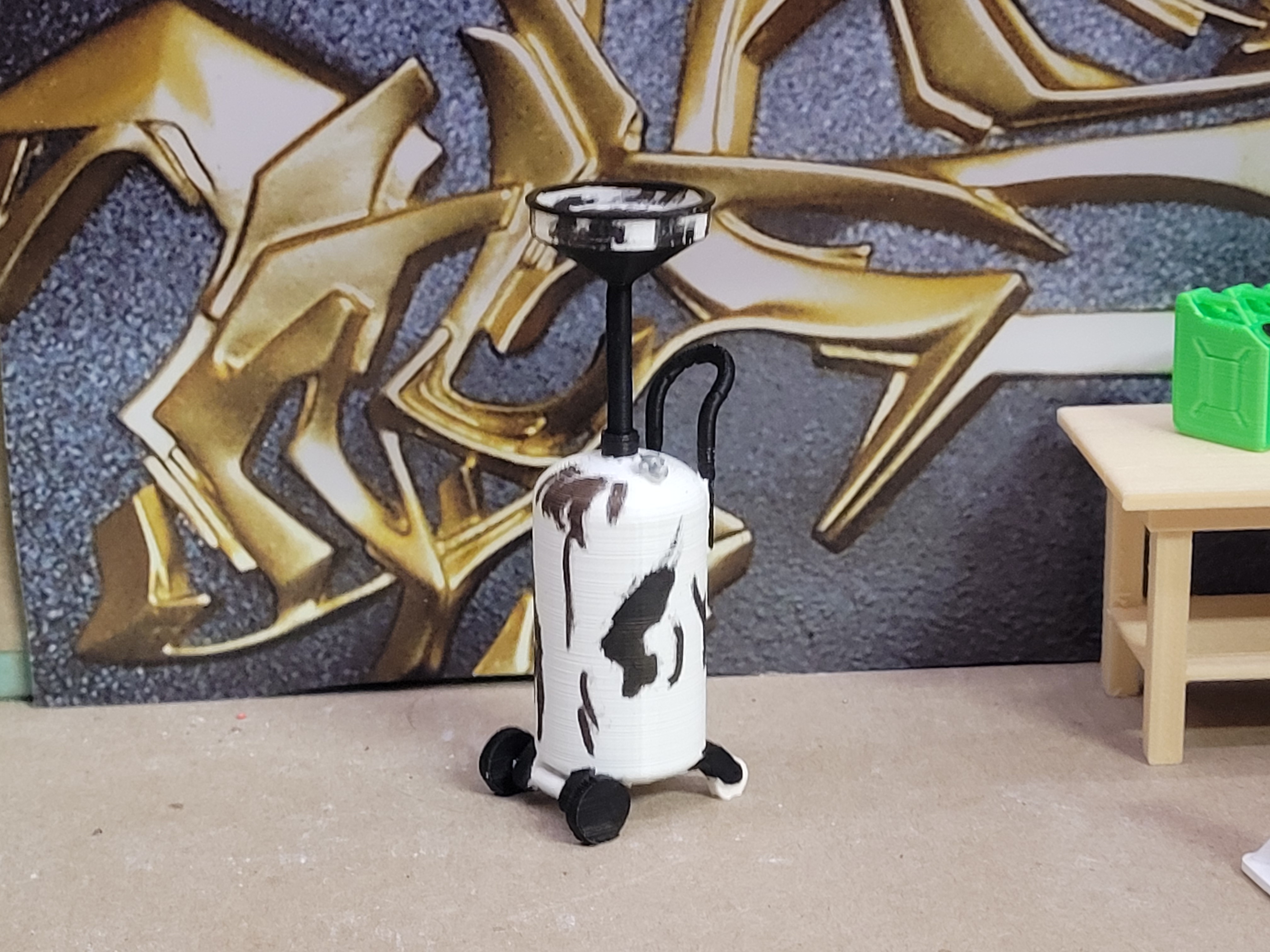 STL-Datei Maßstab 1/24 OIL CADDY 🛢️ ・3D-druckbares Modell zum ...