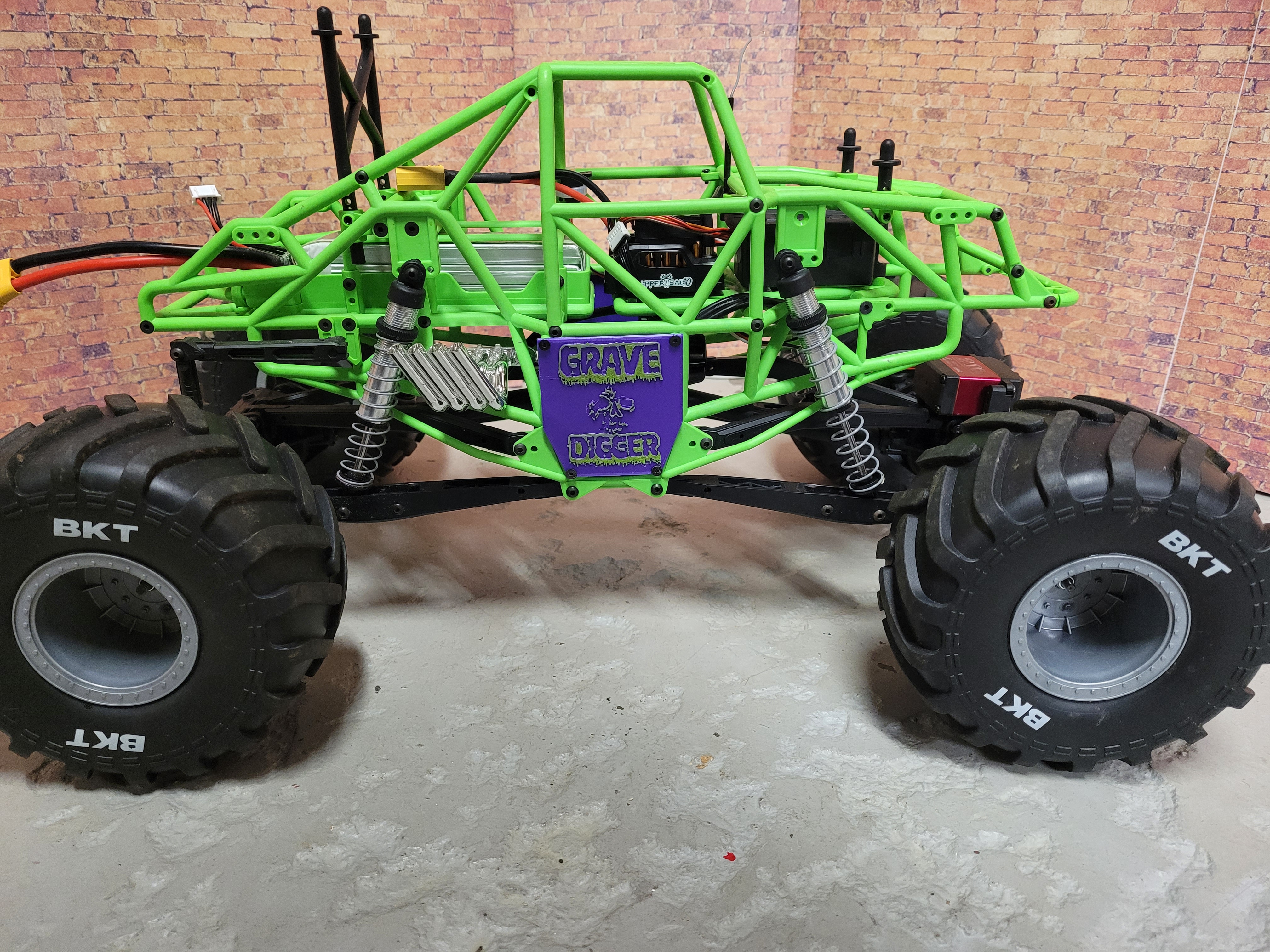 👽 4 AXIAL SMT10 CHASSIS SIDE PLATE・ STL File for ・Cults