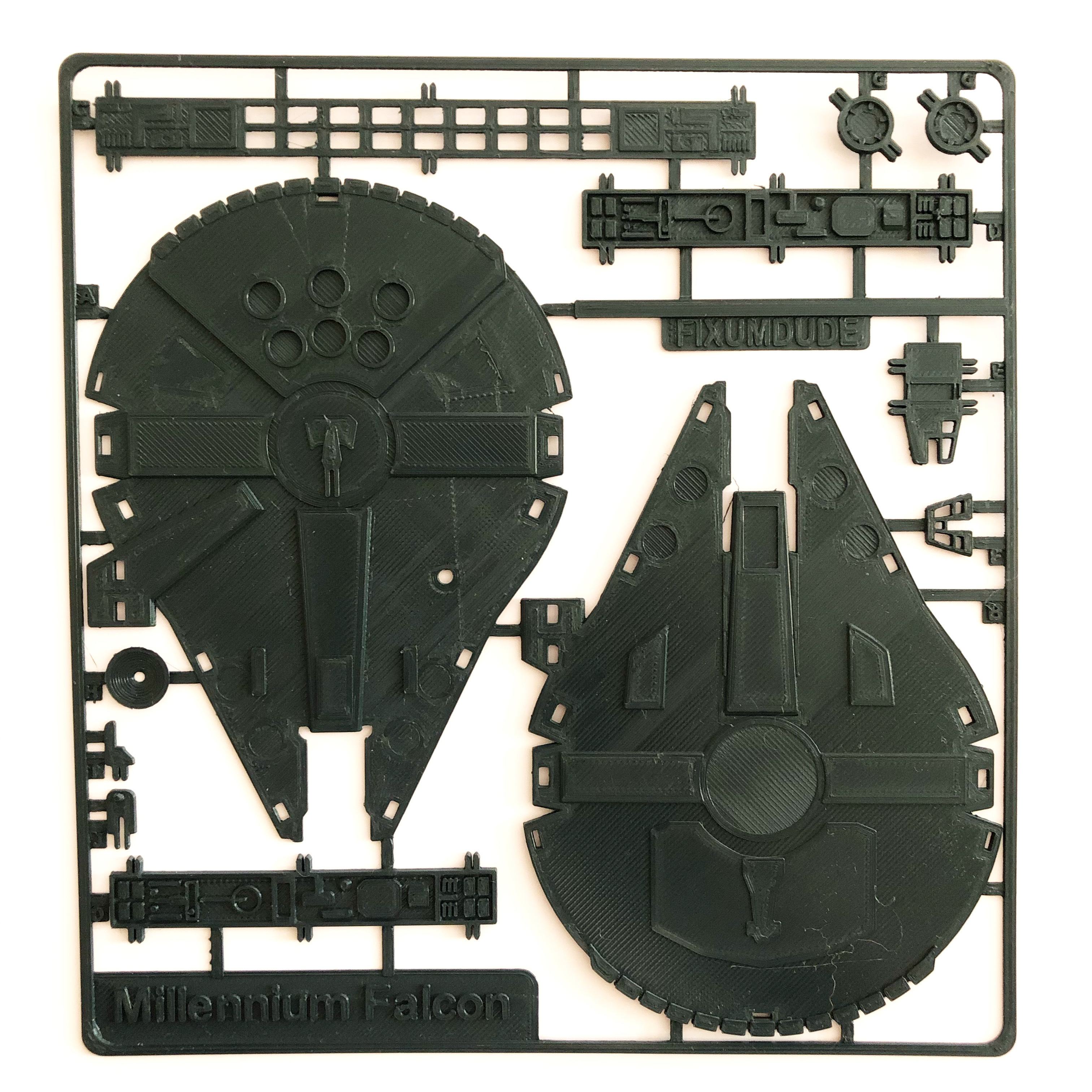 3D print Millennium Falcon Kit Card by Fixumdude • made with Biqu b1・Cults