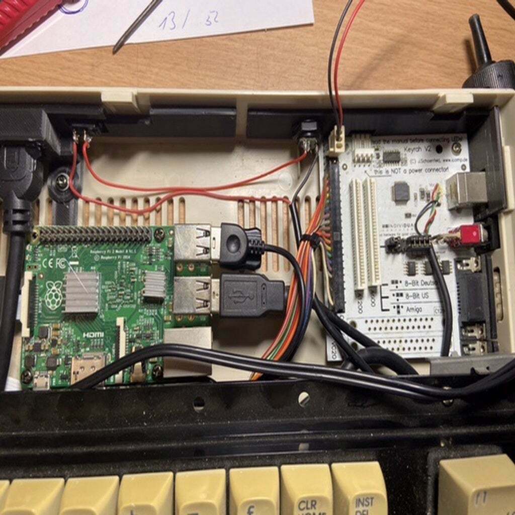 Free STL file Commodore 64 C Raspberry PI umbau 🖥️ ・3D printer model to ...
