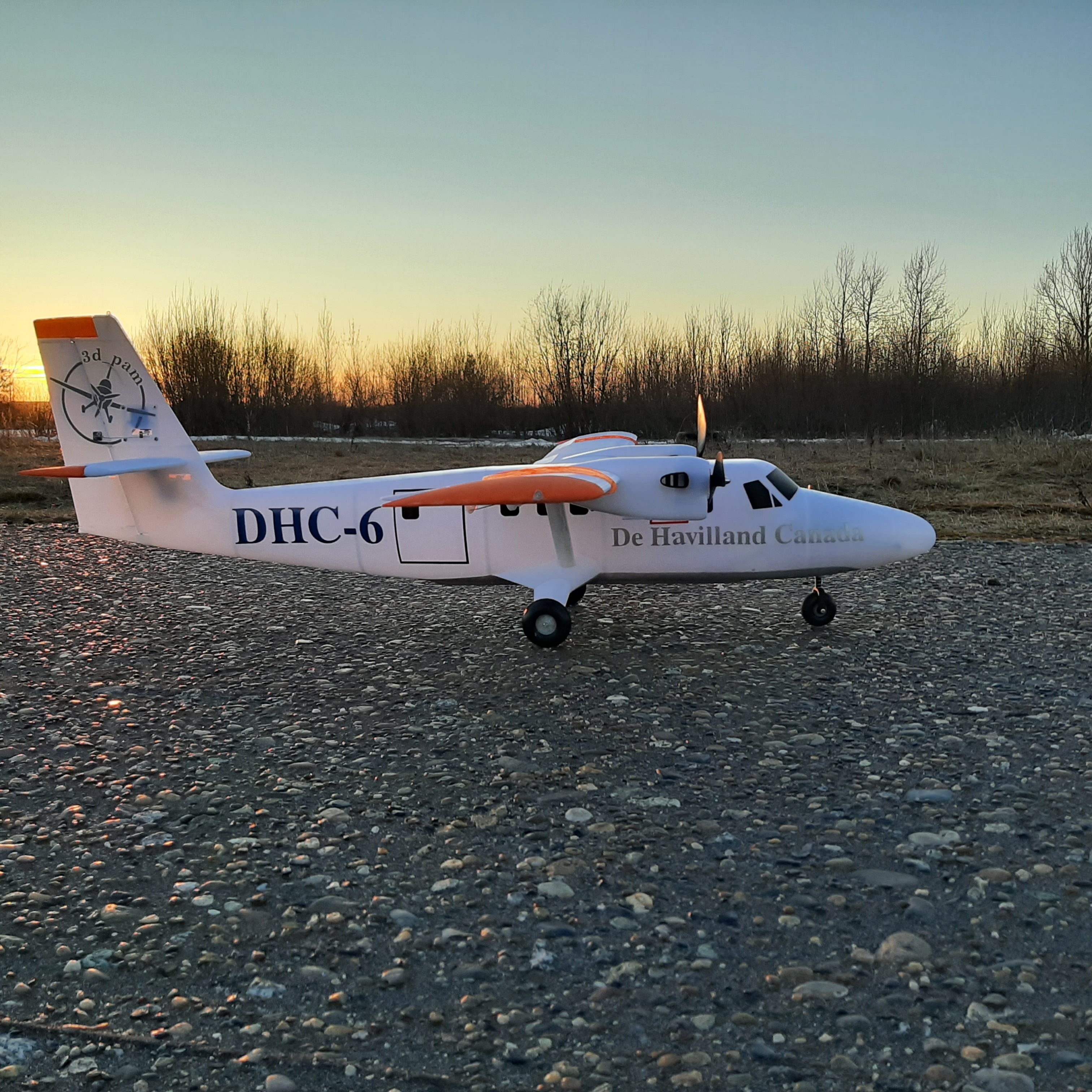 🦦 客机 DHC-6 Twin Otter・文件用于 STL ・Cults