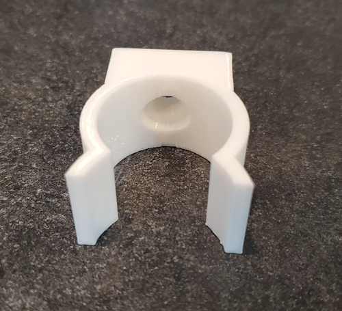 👽 3/4 PVC Clip with 10-24 inset・Free STL File for ・Cults